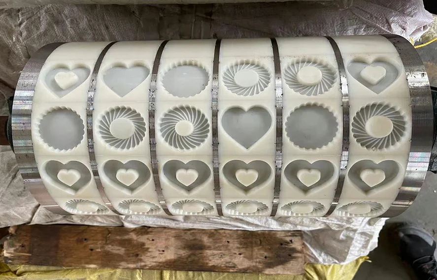 Automatic Bakery Rotary Stamping Biscuit Moulding Machine