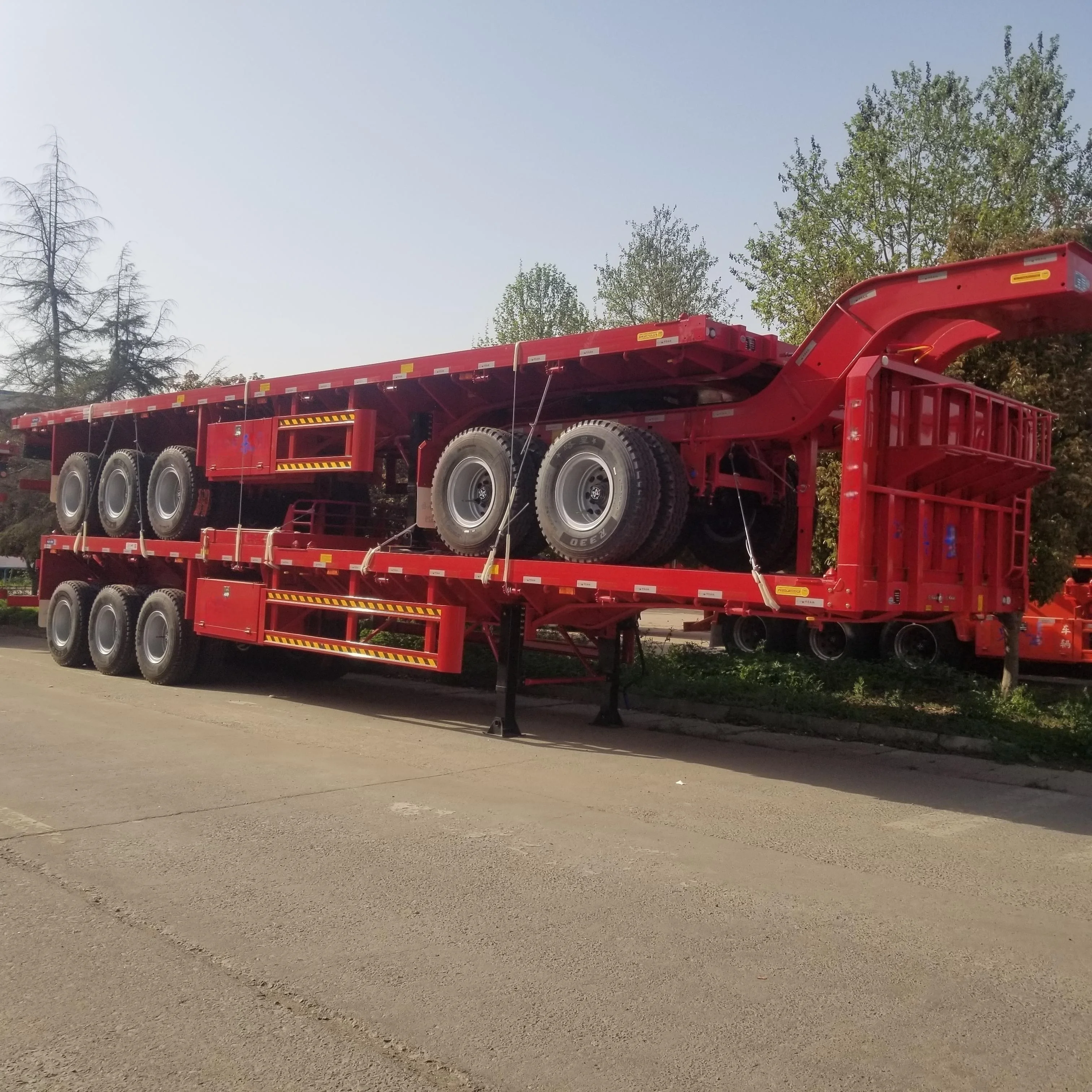 JT Loading Flatbed Trailer - Heavy Duty Transport Solutions