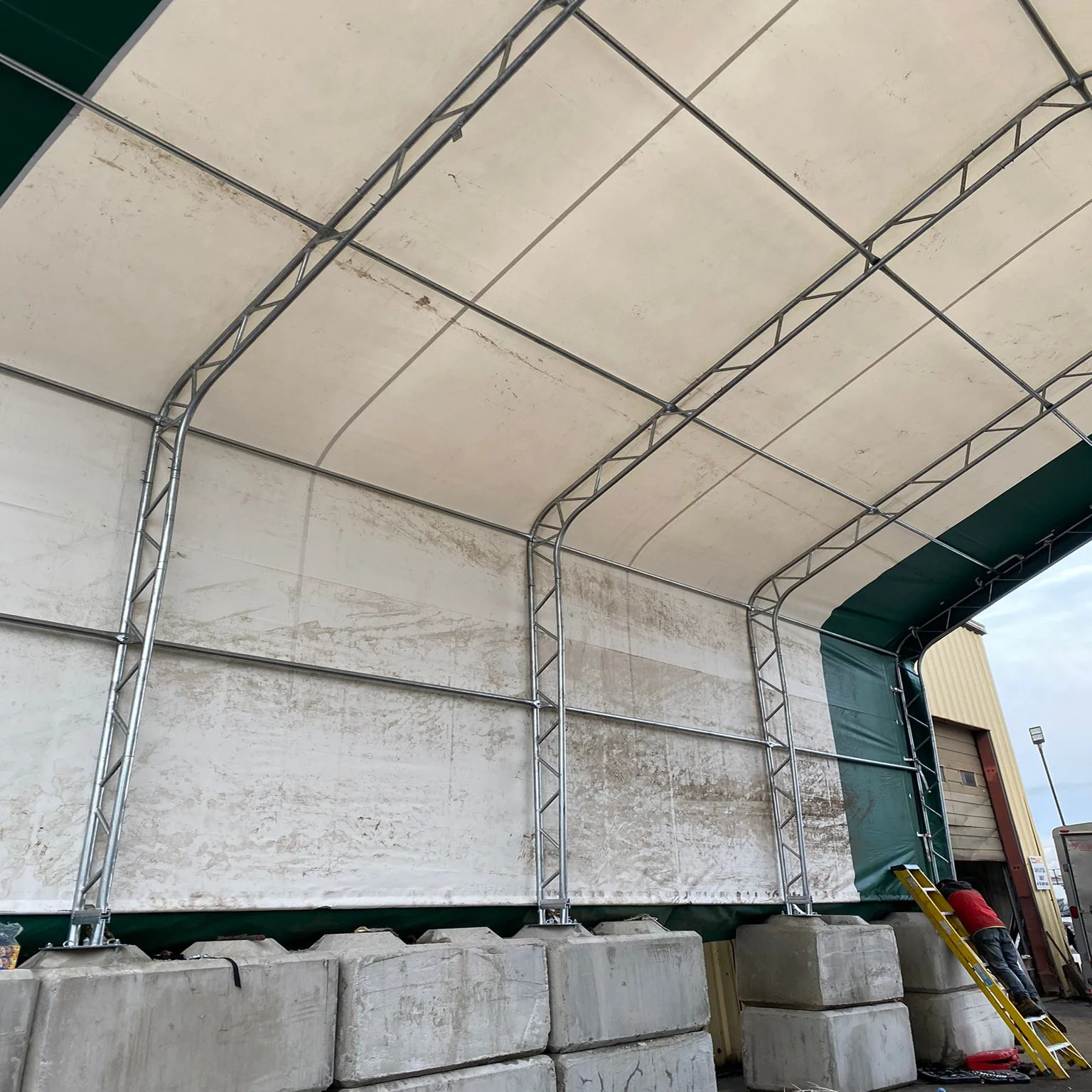 Custom Outdoor Industrial Temporary Storage Tents