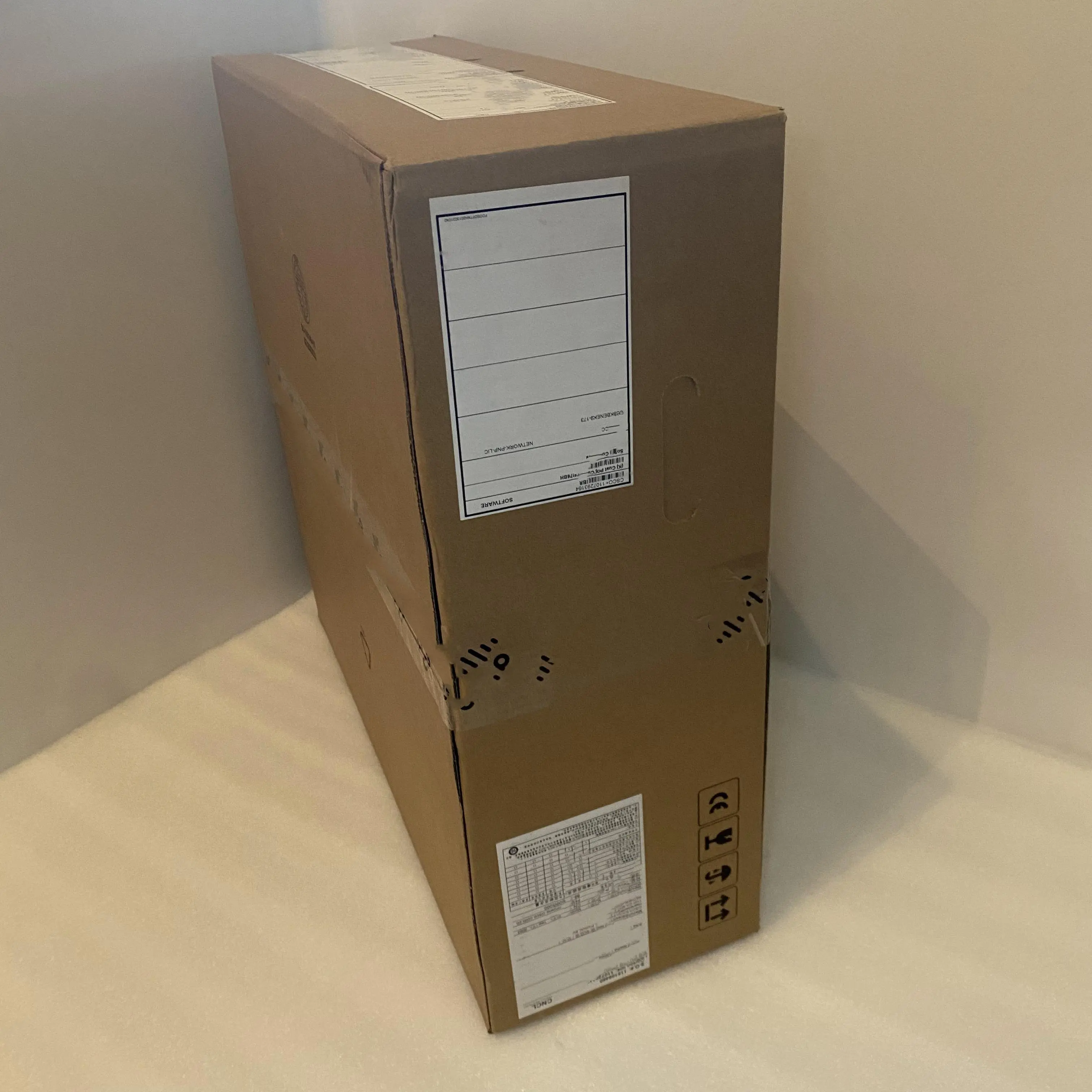 ZCO C8300-1N1S-6T Router - 1RU, 1SM, 1NIM, 6gigabit Ports
