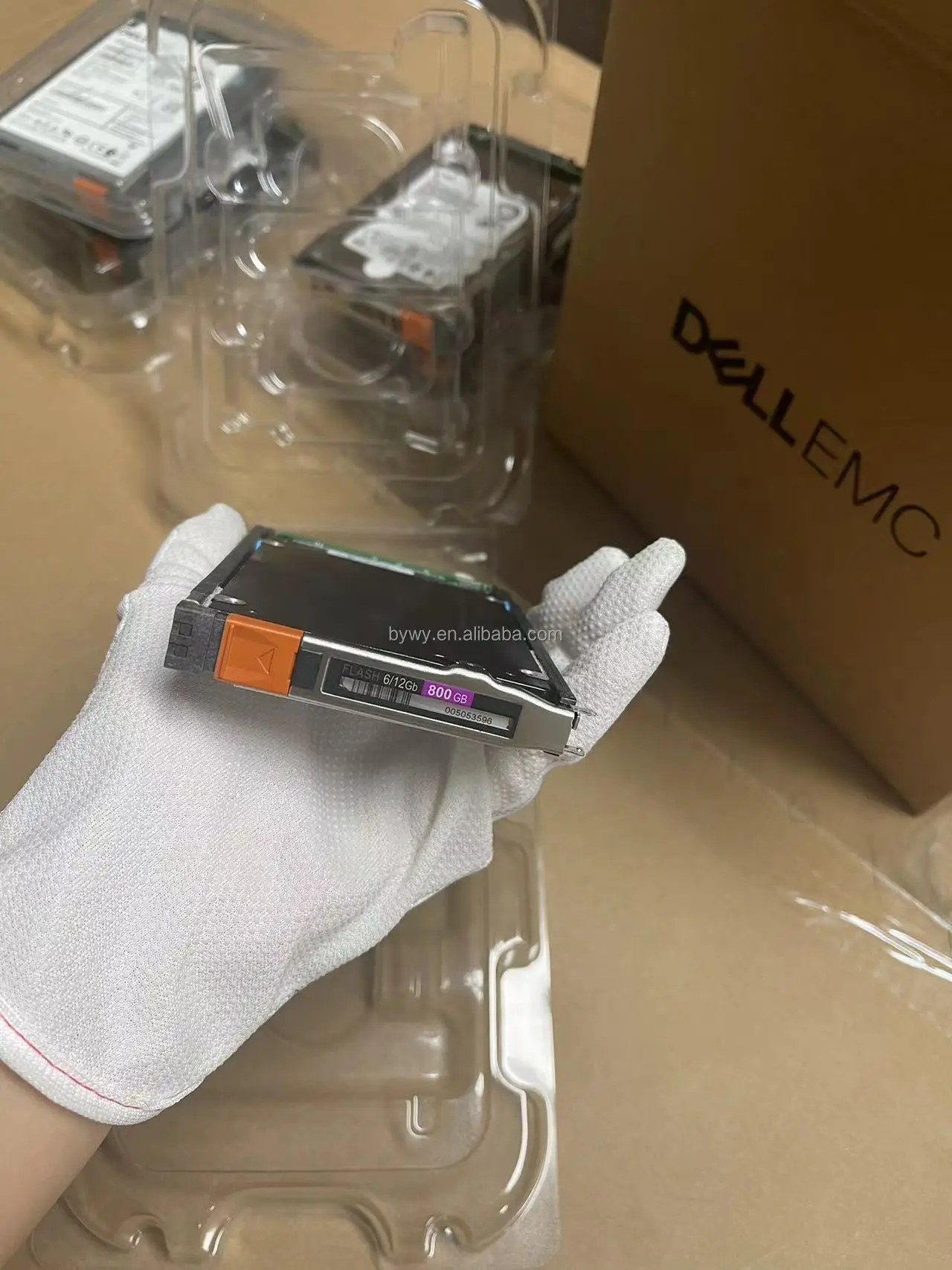 Dell D4-2SFXL-800 D4F-2SFXL-800 800GB 12gb SAS SSD for Unity