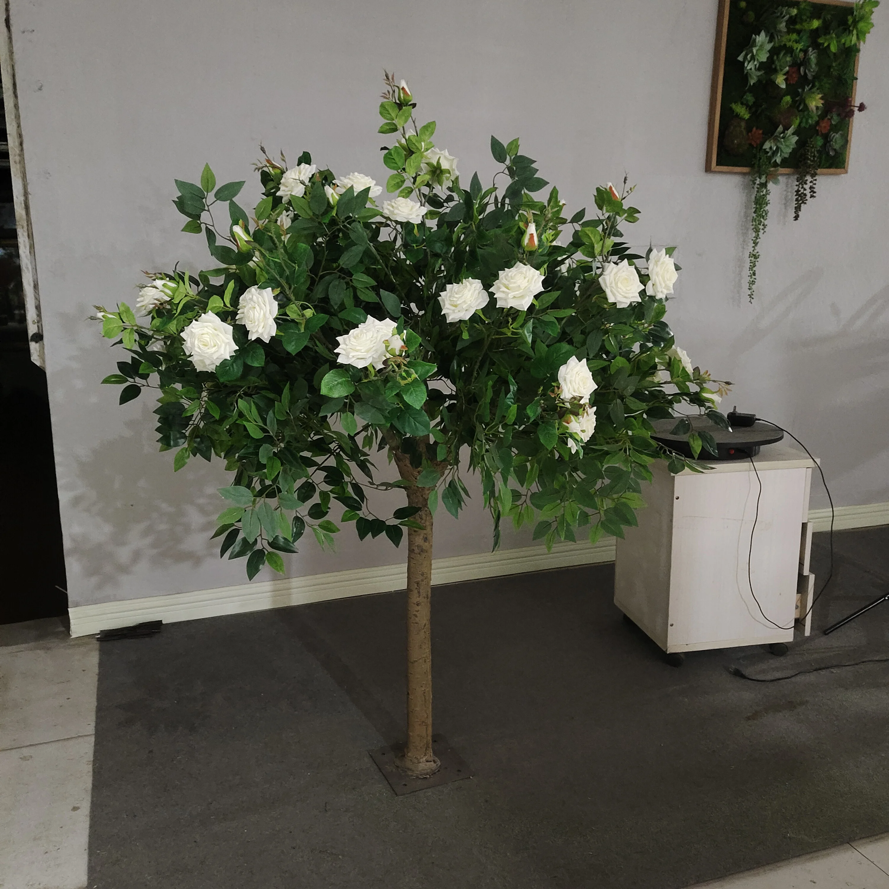 Royal Customized Size Sakura Table - Elegant Wedding Decor