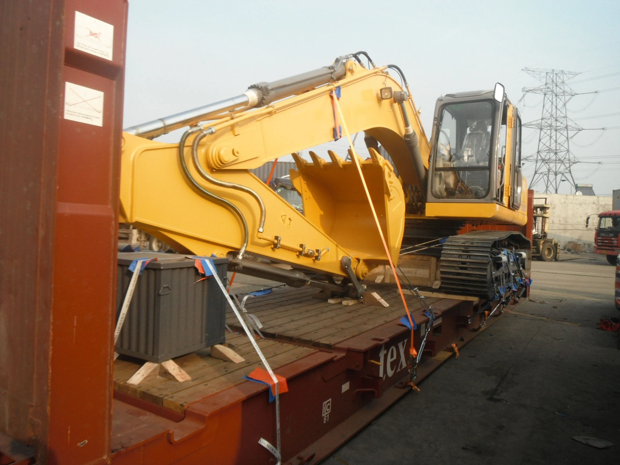 75 Ton Crawler Digger Big Crawler Excavator Price Xe750d - Buy ...
