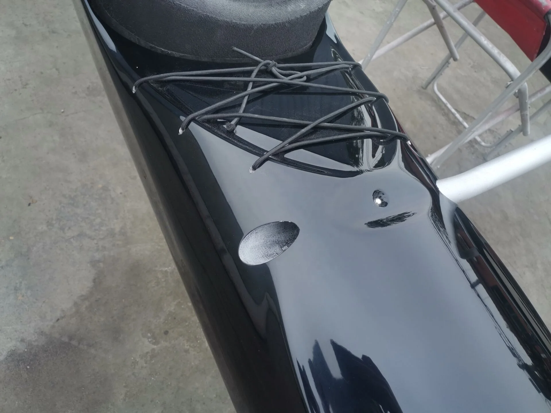Synsunsports OC1 Outrigger Canoe - Carbon Fiberglass