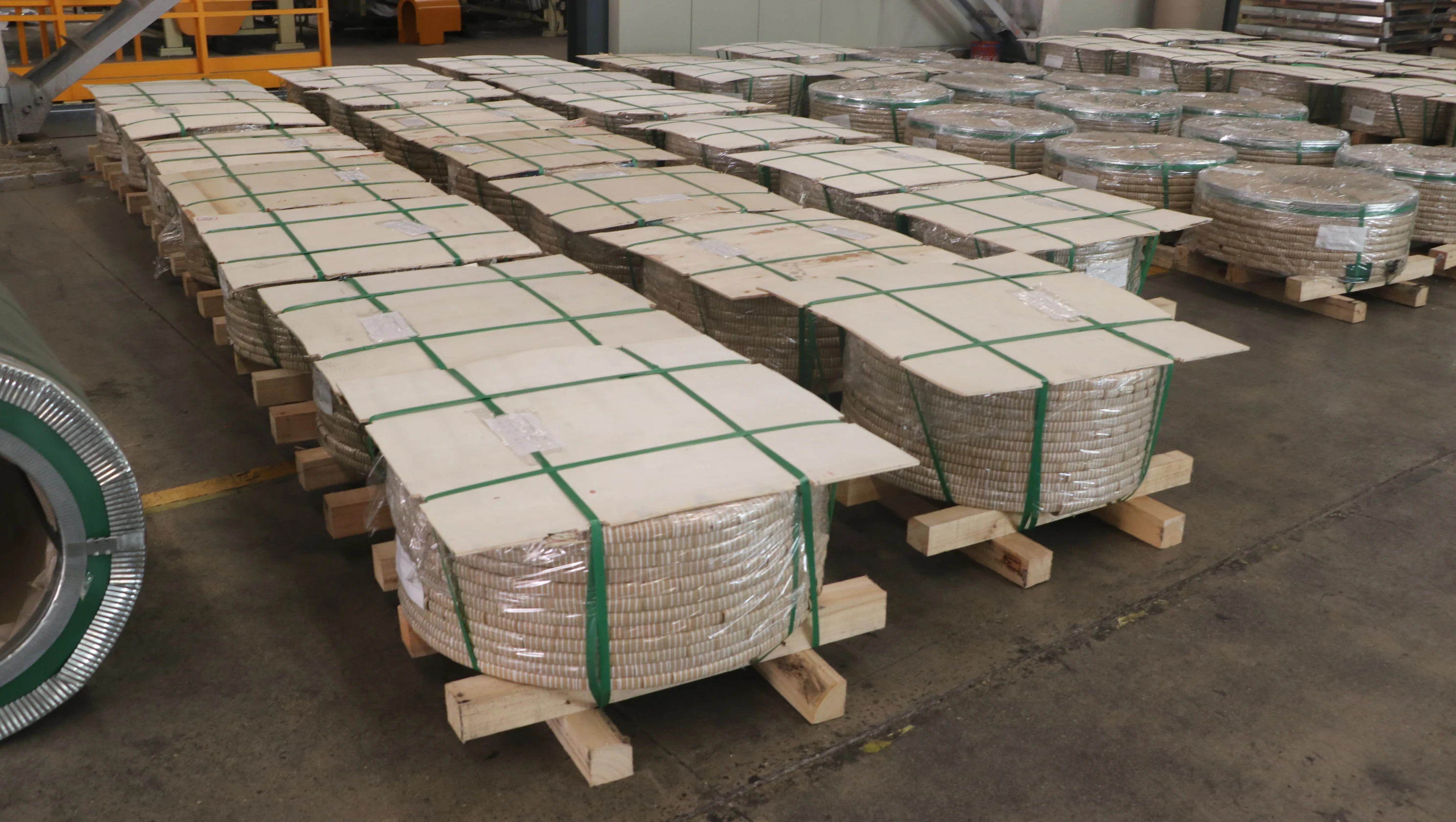 Astm Sus Food Grade Inox 304 304l 201j1 J2 J3 2b Ba Surface Finish 0.4mm Stainless Steel Strip ...