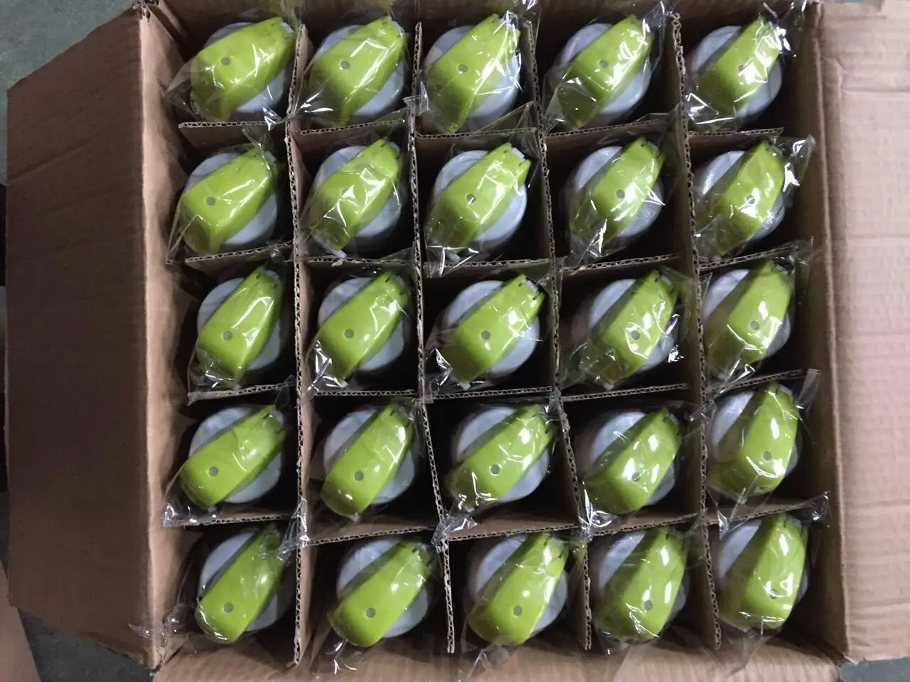 Leejo Plastic Lock Water Bottle New Launched Portable Bpa Free Sports ...