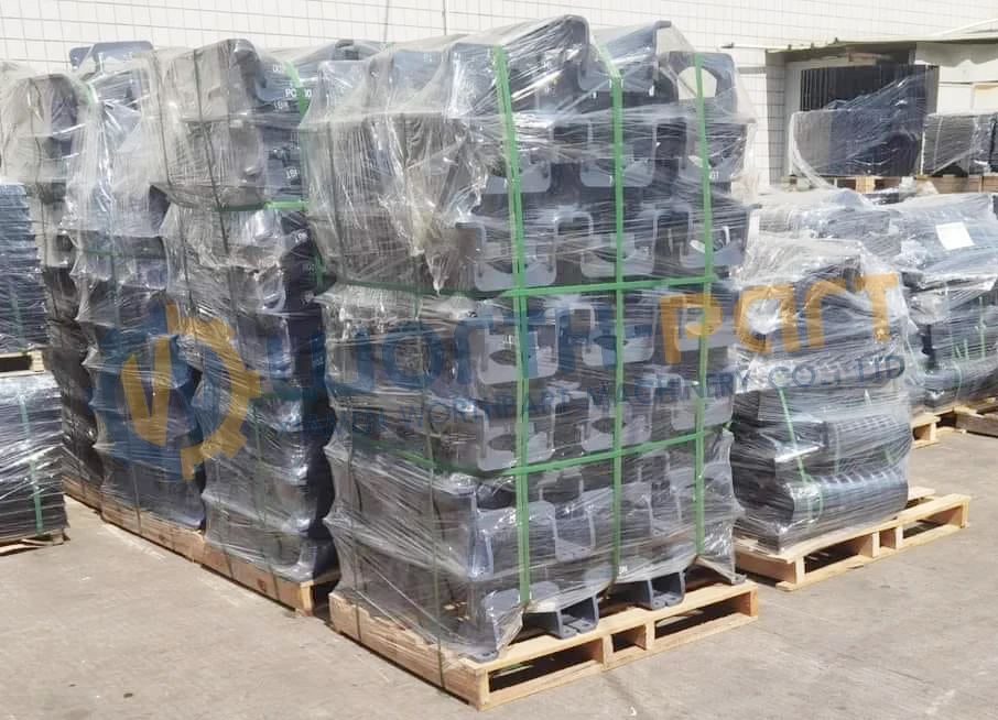 Kobelco Hitachi Komatsu Excavator Track Guard - Buy Ex50 Ec229 E320d ...