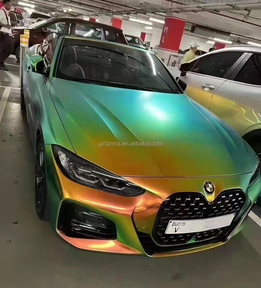 1.35*18 Meters Car Wrap Films - Holographic Rainbow Chrome
