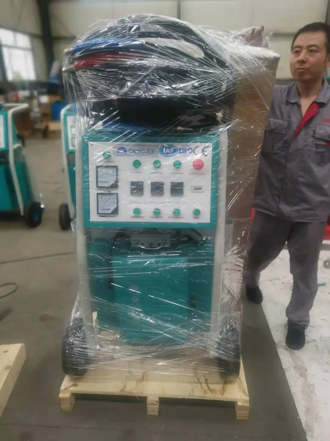 Spray Foam Machine with Long Life - E 20 Spray Foam Machine