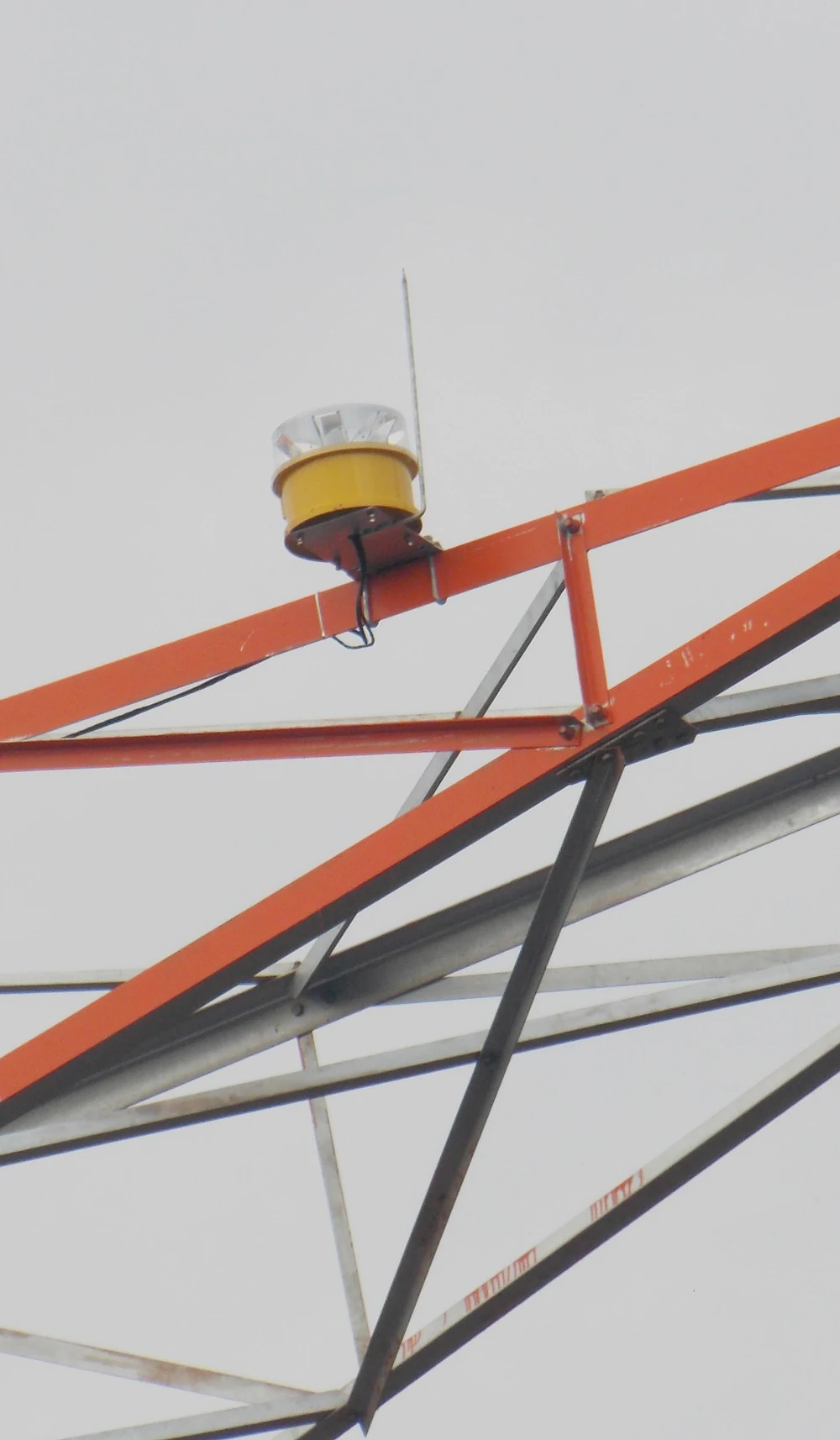 Tower Marking Aviation Lamp - Medium Intensity Obstruction Light
