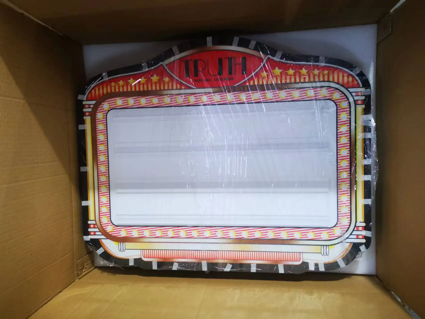 Custom Message Board Bottle Presenter Service Vip Letter Board Sign For ...