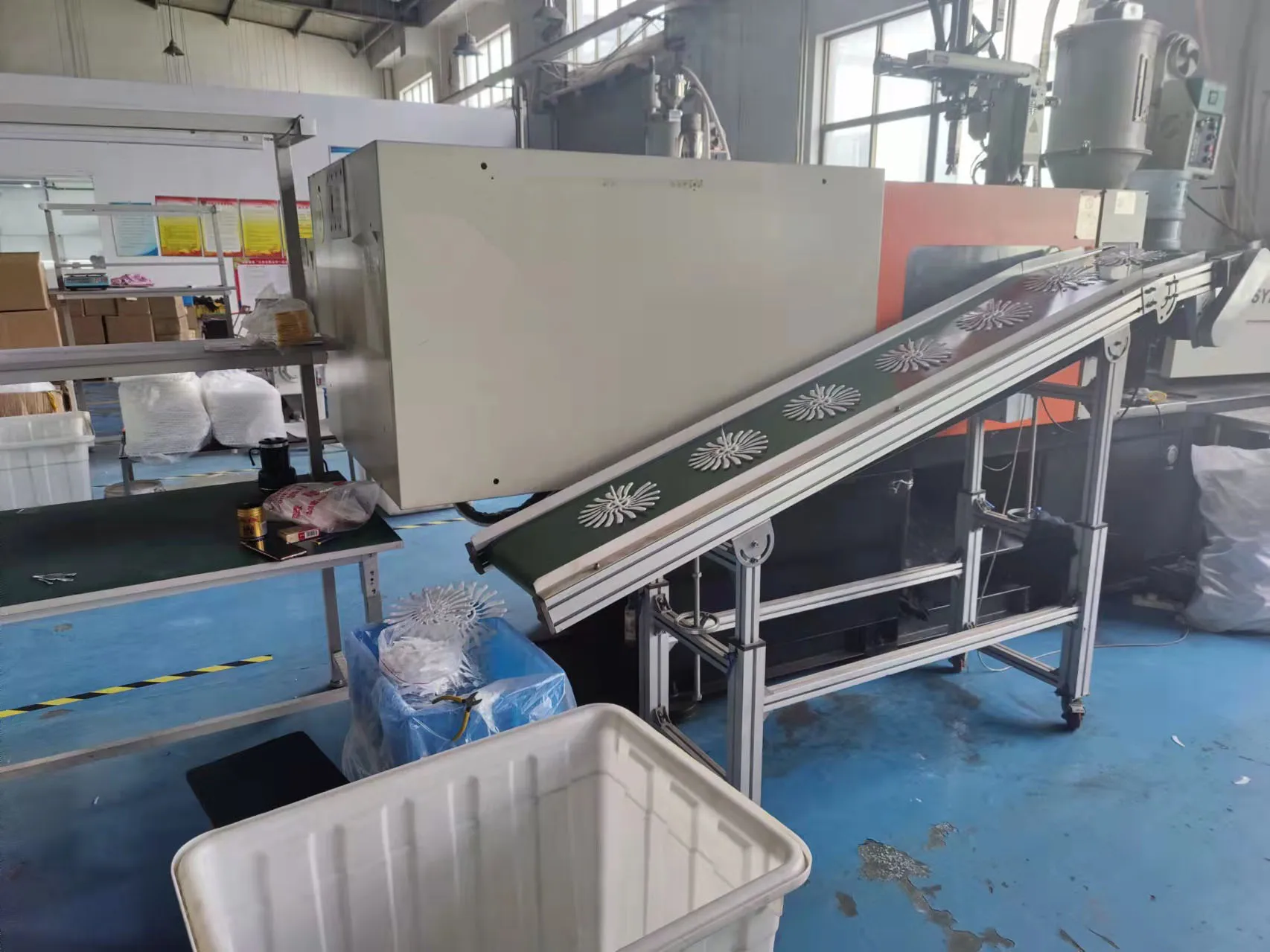 Gold Beauty Accessories Mini Skin Spoon Tools Cosmetic Face Mask ...