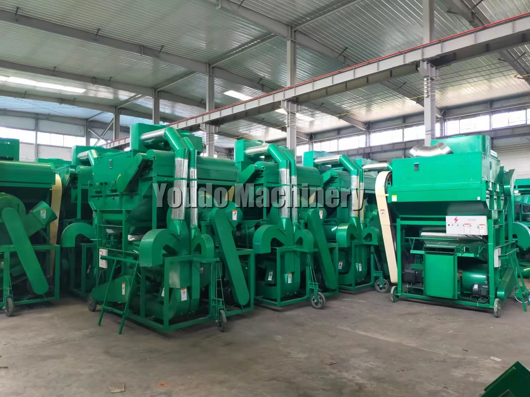 1000kg/h Electric Commercial Peanut Shell Peeler Separator Peanut ...