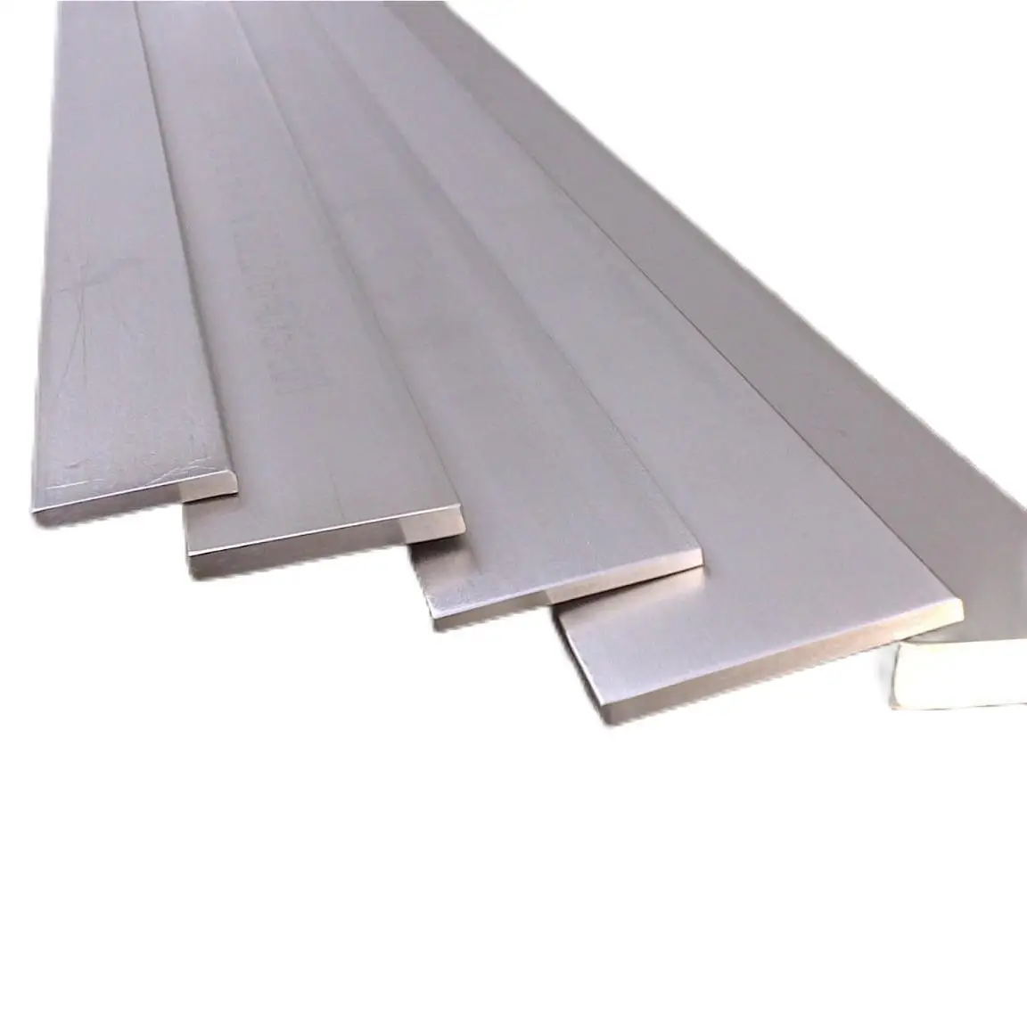 Extruded Aluminum flat bar 7050 7075 6061 6063 6082 5083 T6 / T5 thickness 4mm 6mm 7mm 8mm with ...