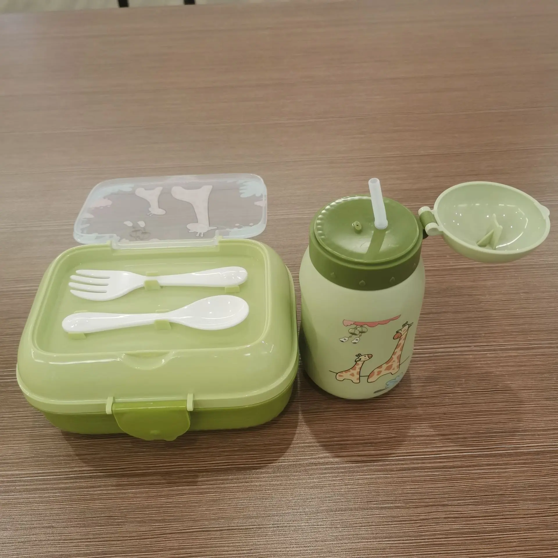 Cartoon Tiffin Bento Box Food Container Plastic Lunch Box With Cutlery ...