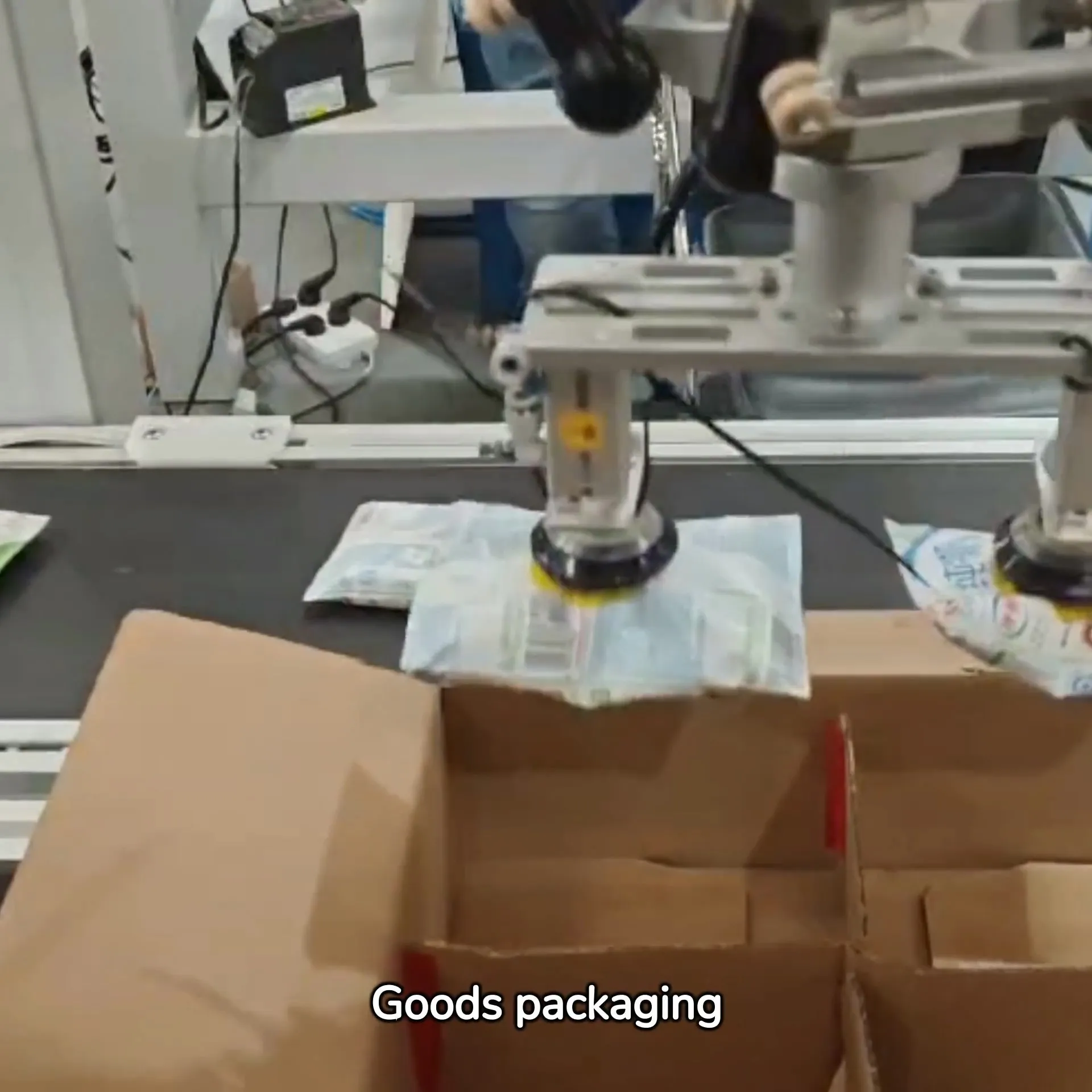 Automated Random Picking And Placing With Industrial Spider Robot Arm ...