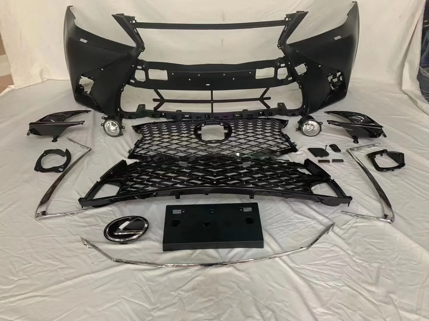 Car Body Kit Upgrade Front Bumper Large Body Kit For Lexus Is250 Is300 ...