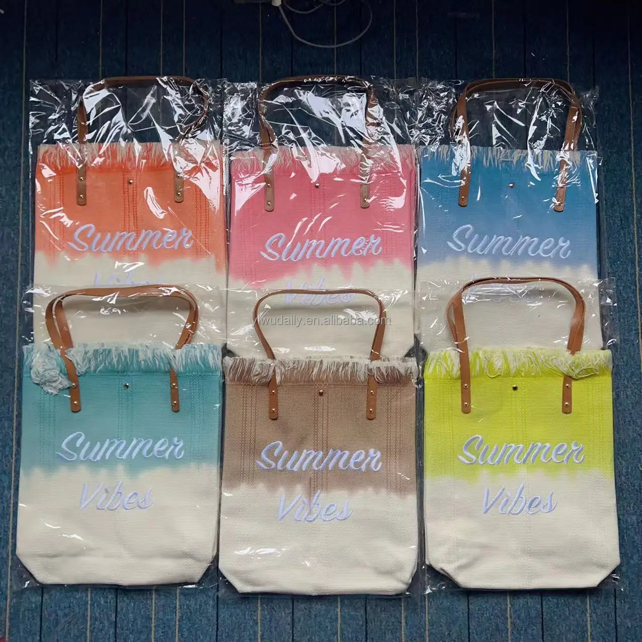 Shop Our New Design Custom Traveling Beach Bag Gift Handbag