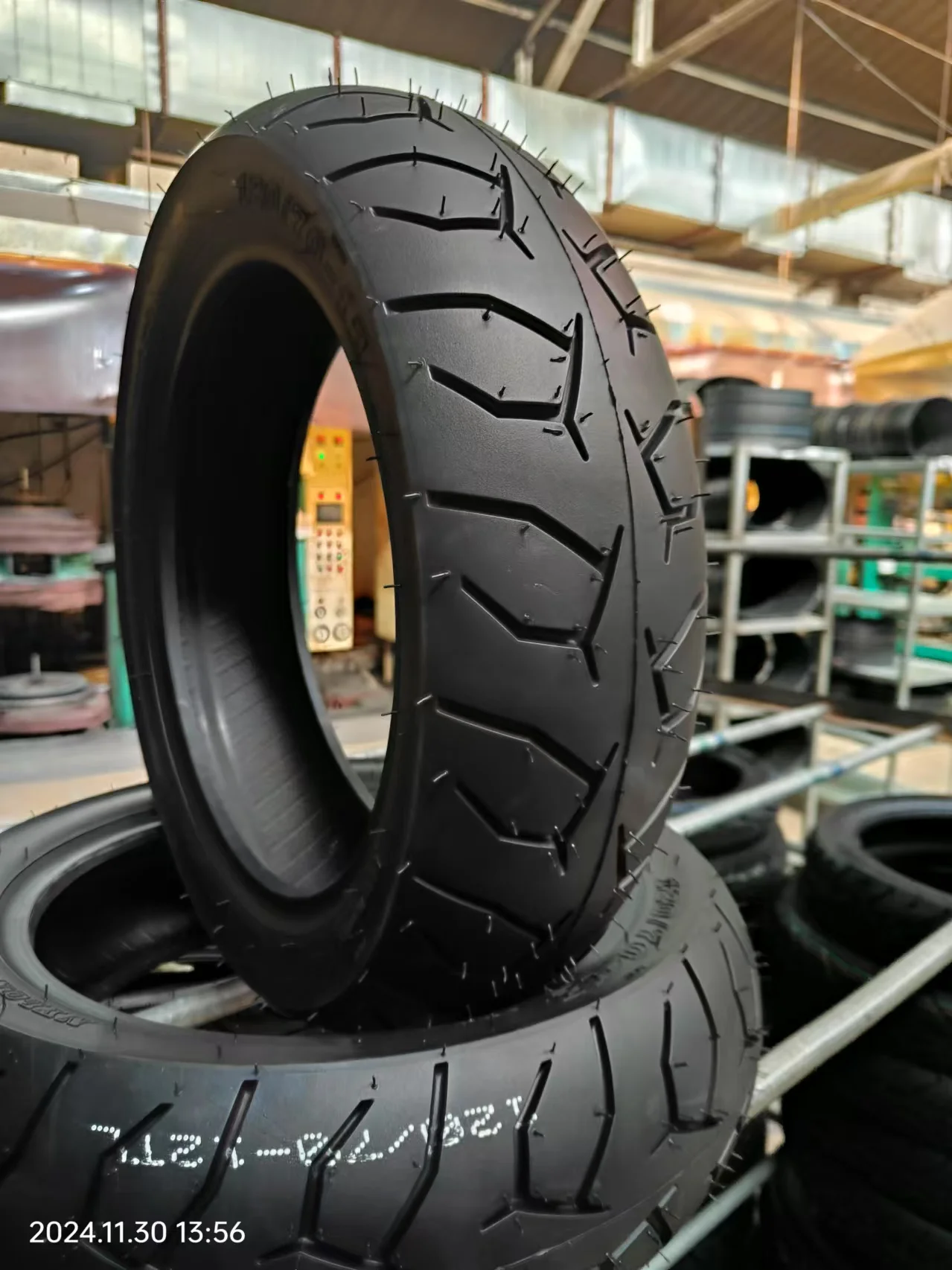 12 Inch Supermoto Motorcycle Wheel Tire Tubeless 130/70-12 Heavy Duty ...