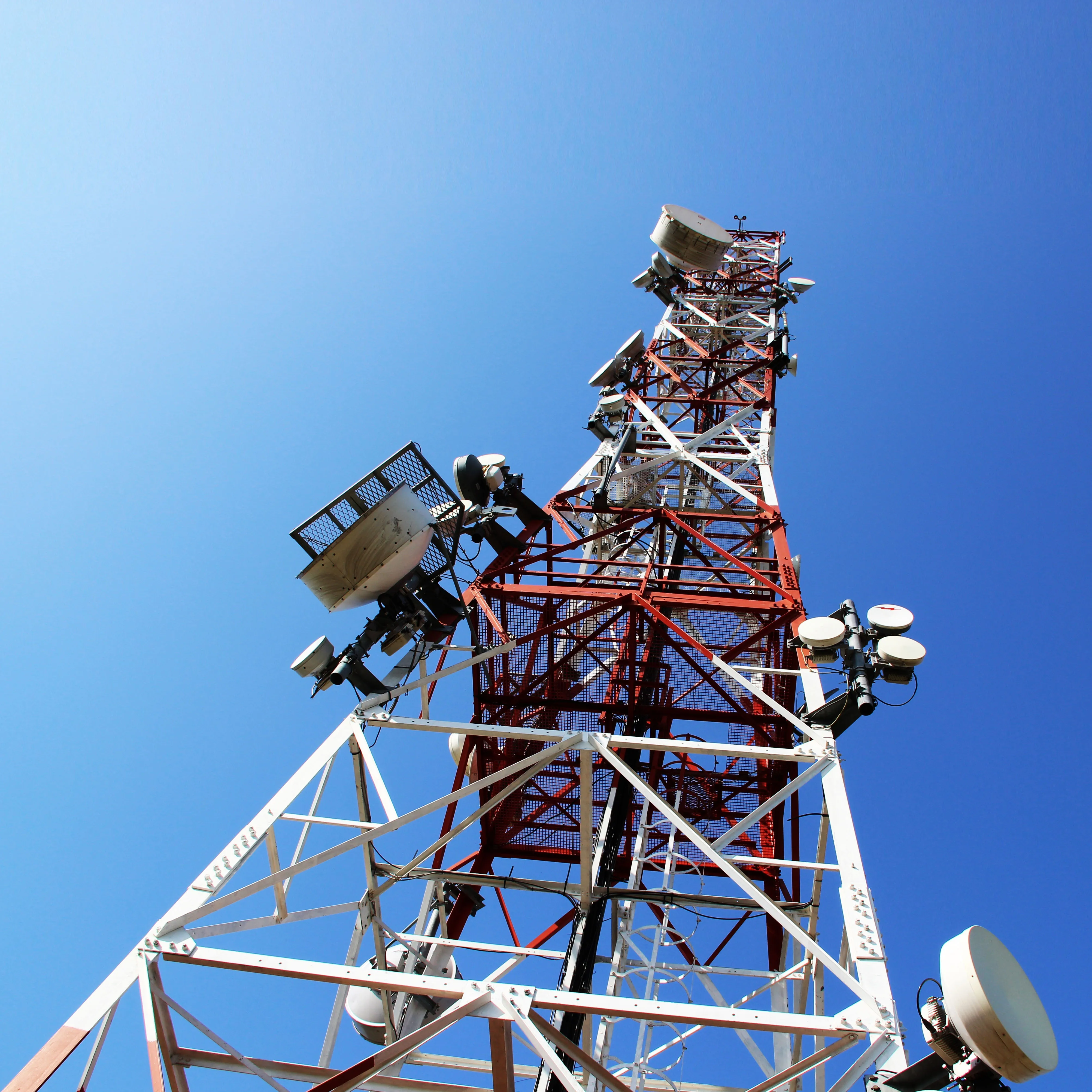 Galvanized Steel Communication Antenna Mast Signal Tower for Effective Communication| Alibaba.com