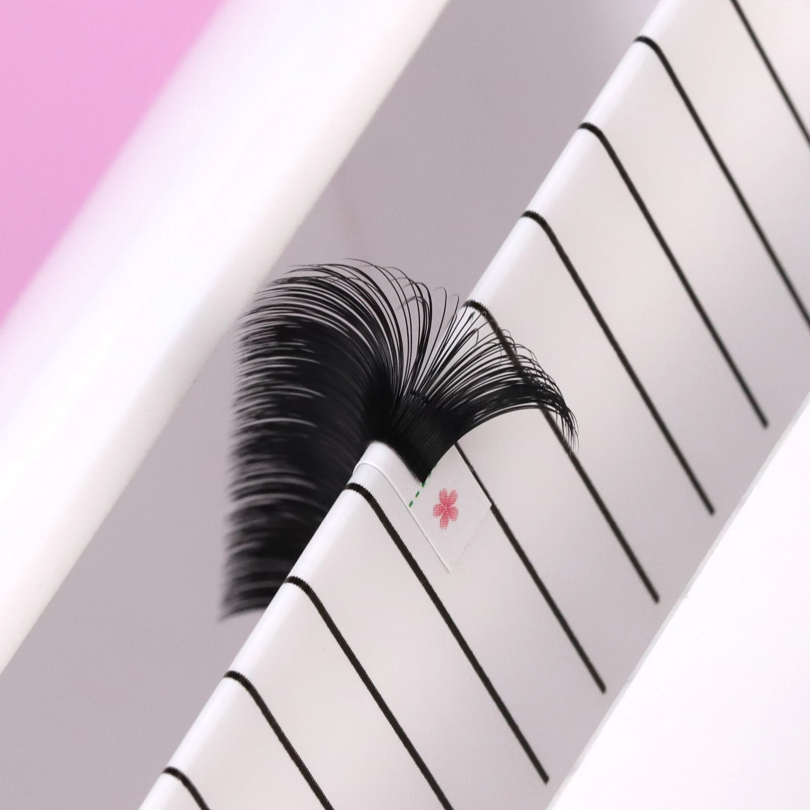 Lash Fan Maker Machine - Efficient Eyelash Extensions