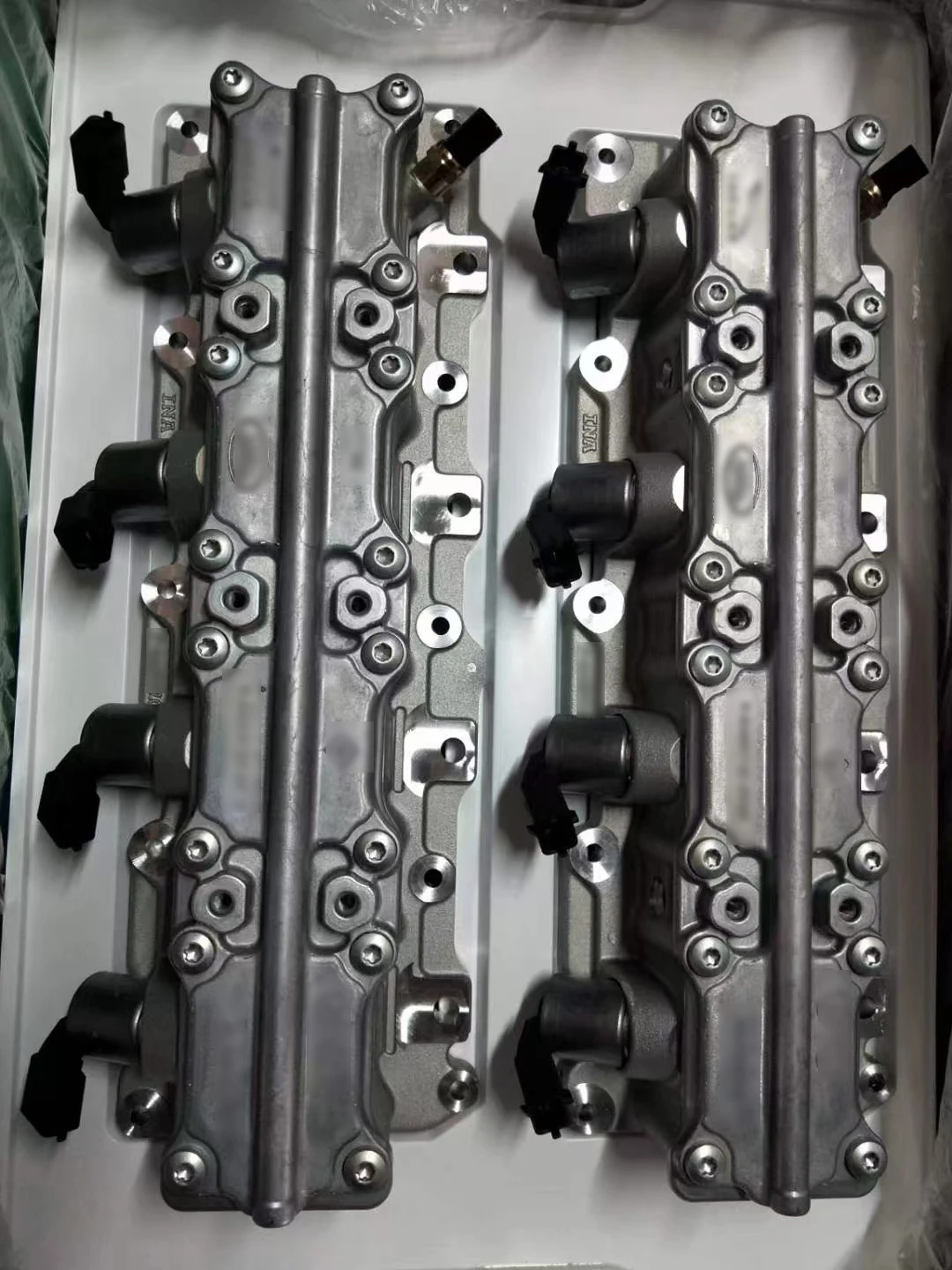 路虎用可变气门升程液压控制单元lr172660 Lr092033 - Buy 可变气门升程液压控制单元,适用于land Rover ...