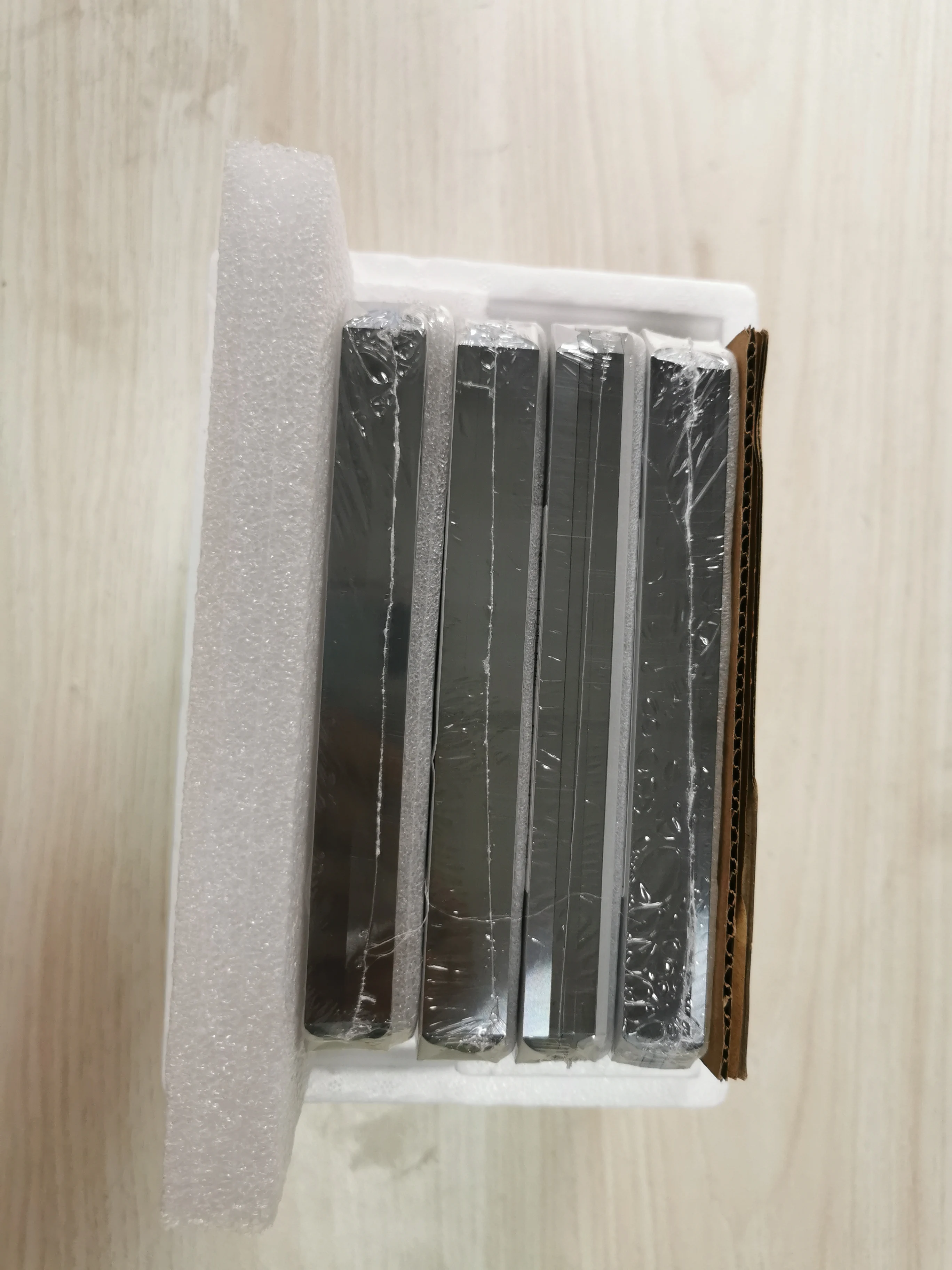 P-type Mono-Crystalline M2 Solar Wafer 156.75mm - 21.0% Efficiency