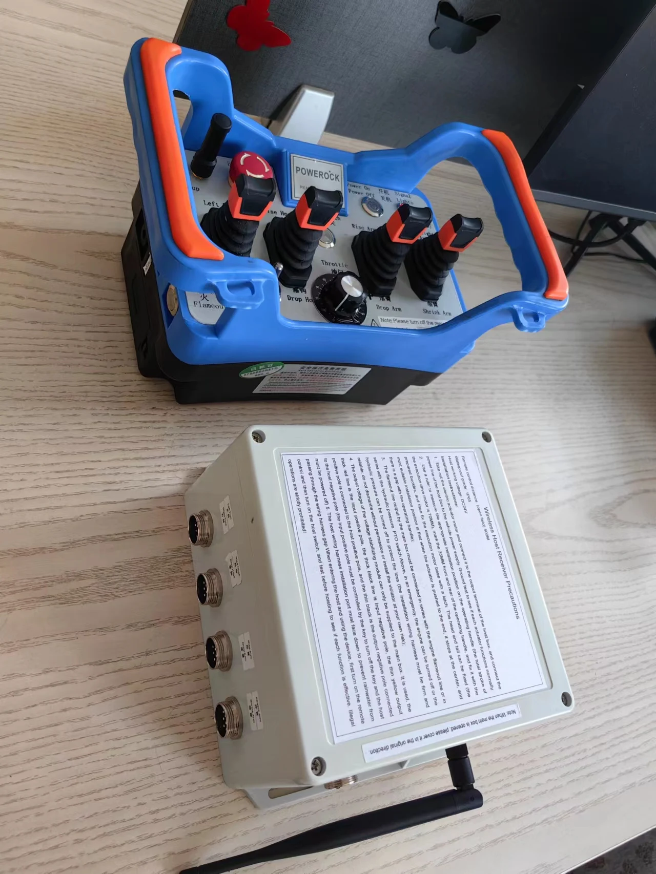 100m Distance Waterproof Wireless Remote Control for Crane