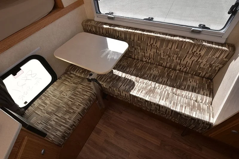 Custom 8ft Fiberglass Truck Bed Campers Shells for Camping