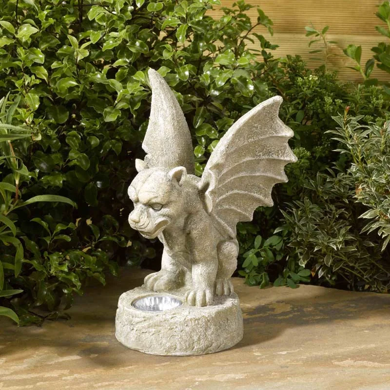 Mythical Gargoyle Garden Statue with Solar Light Resin Decoration Craft ...