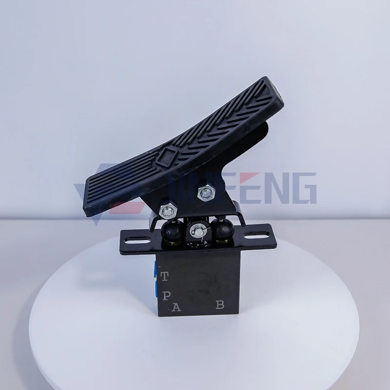 Excavator Two-way Foot Valve Hydraulic Foot Pedal Valve Double Way Foot ...