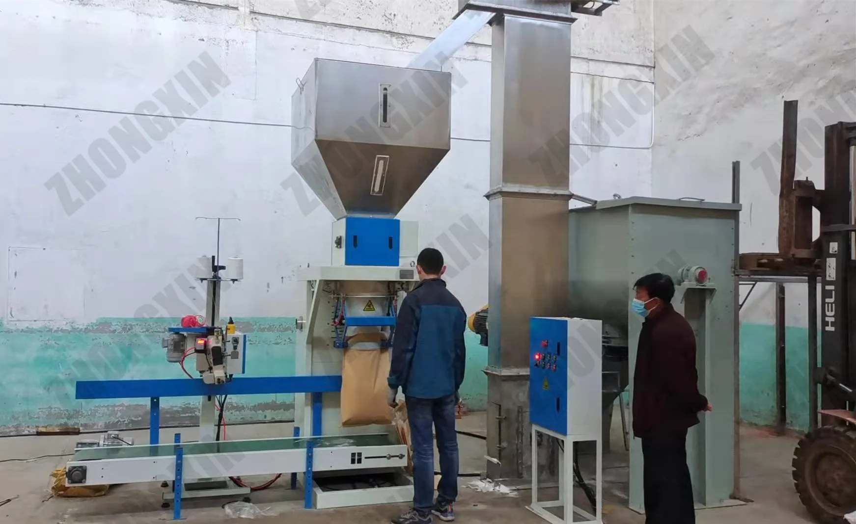 10 Kg Bags Wood Sawdust Granular Packing Machine 20 Kg 50 Kg Seeds Bags ...