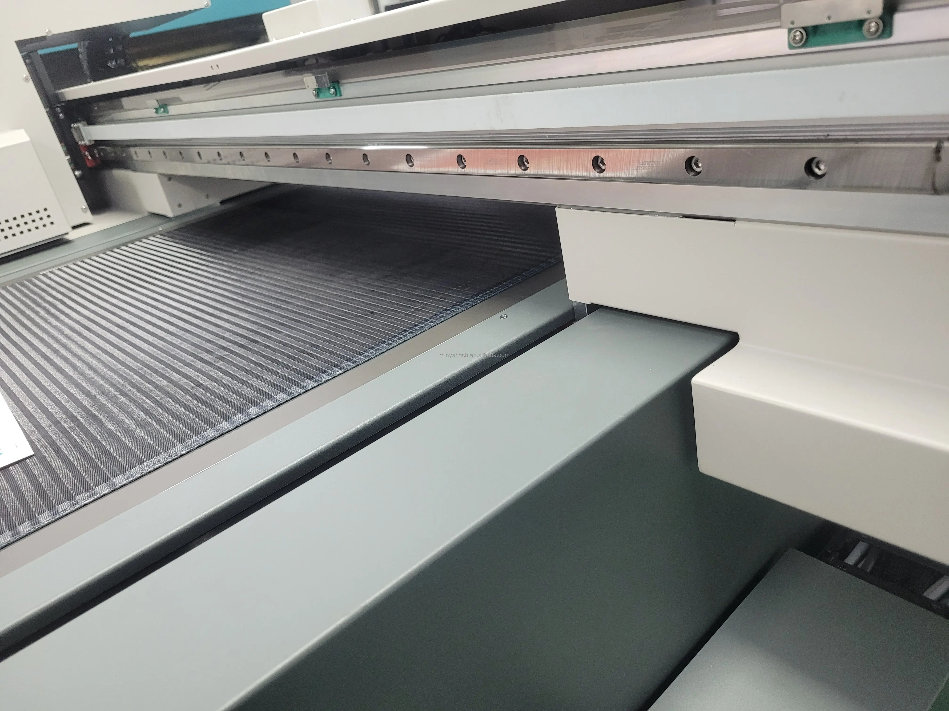 INFINITI FY-VJET6042CW 600*420mm UV Spot Varnish Printer for Offset ...