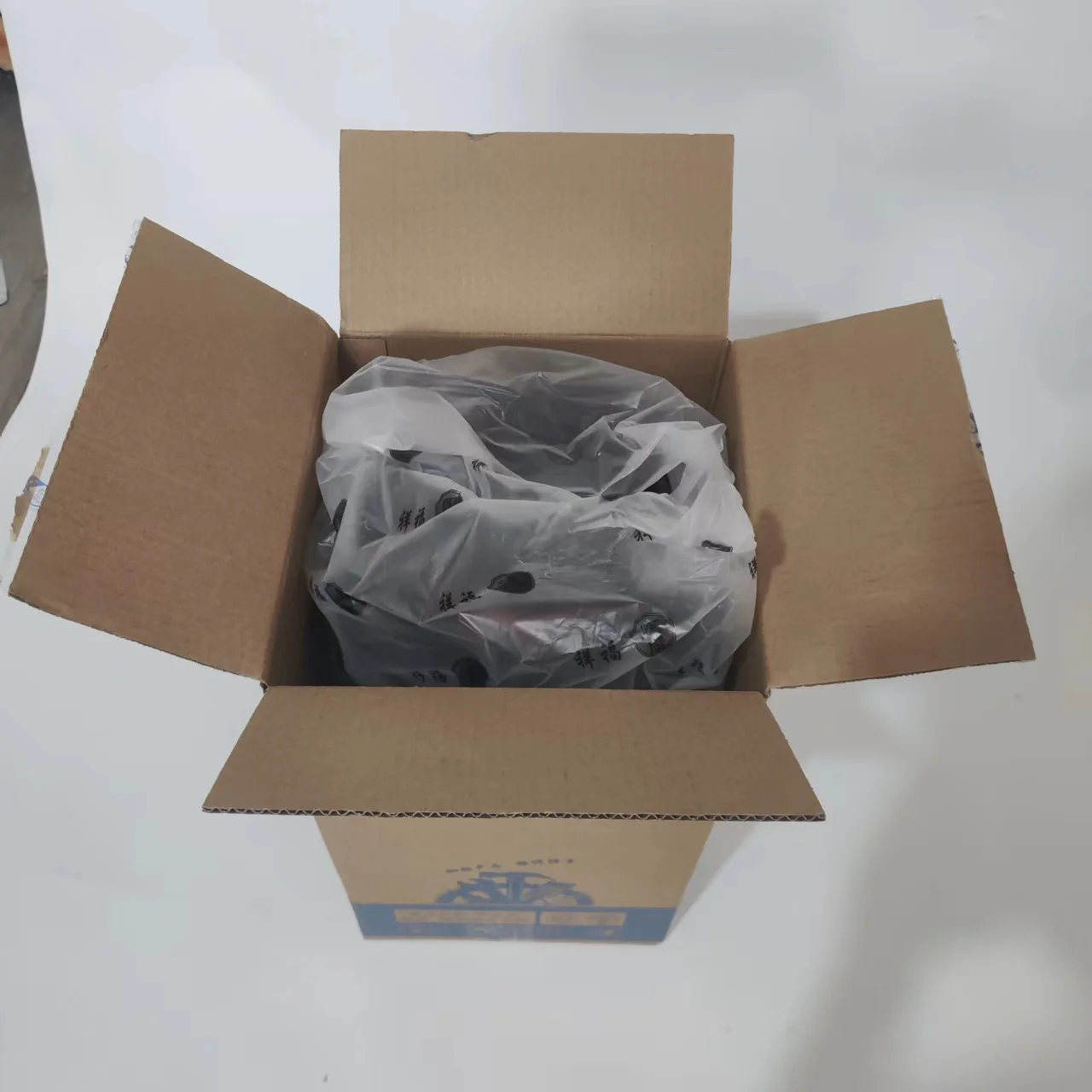 Hot Selling High Quality Air Filter C261100 Cf1650 1510905 1510942 ...