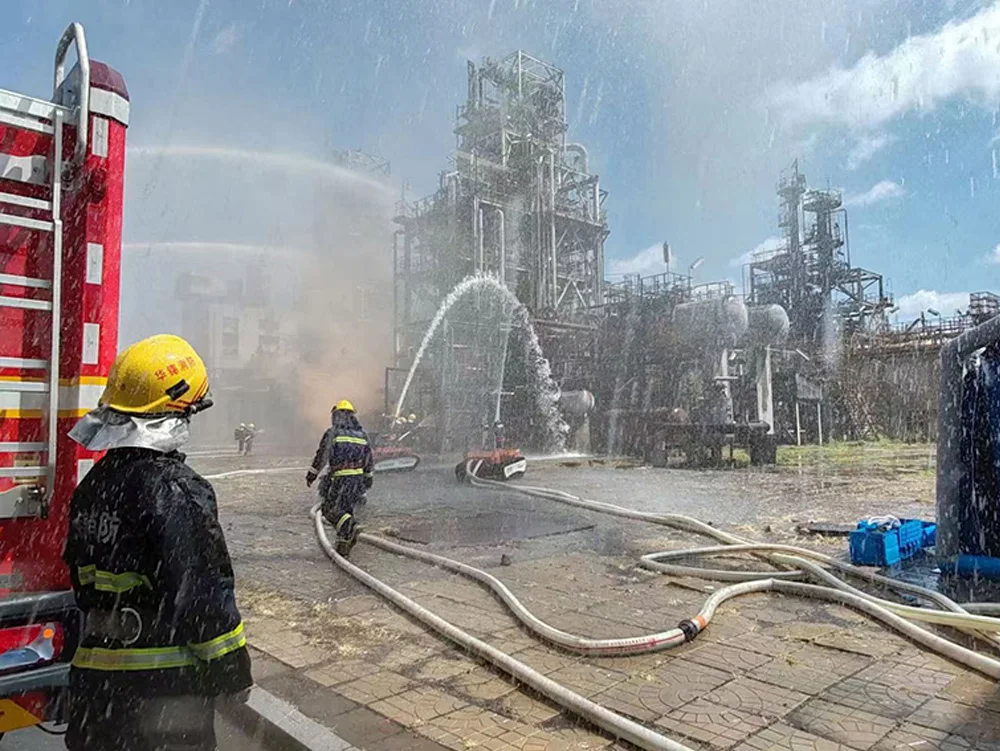 Smoke Exhaust Fire Extinguishing Firefighting Robot for Fire Rescue of ...