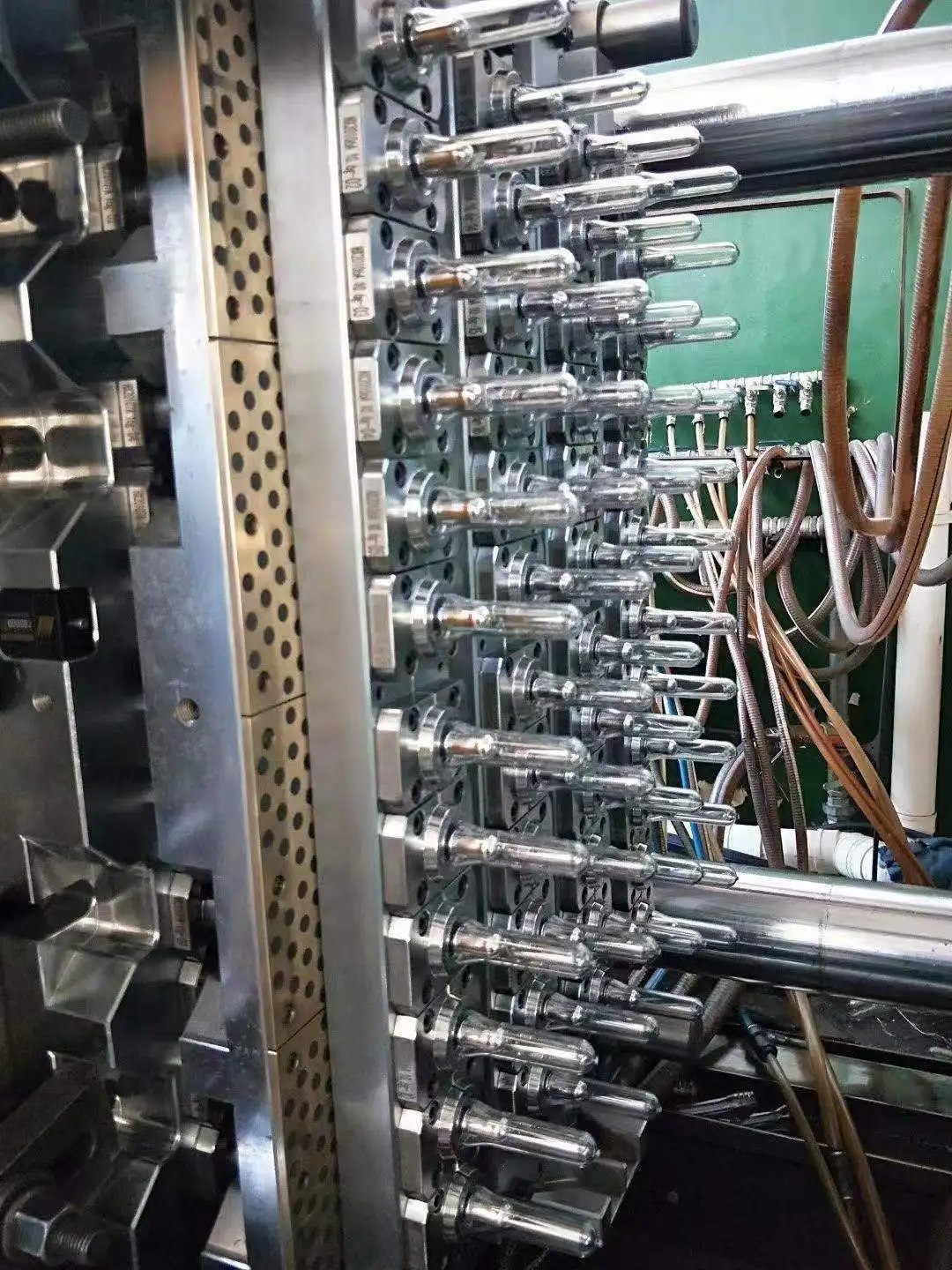 48 Cavity Pet Preform Mold 1500ml Injection Preform Mould With Double ...