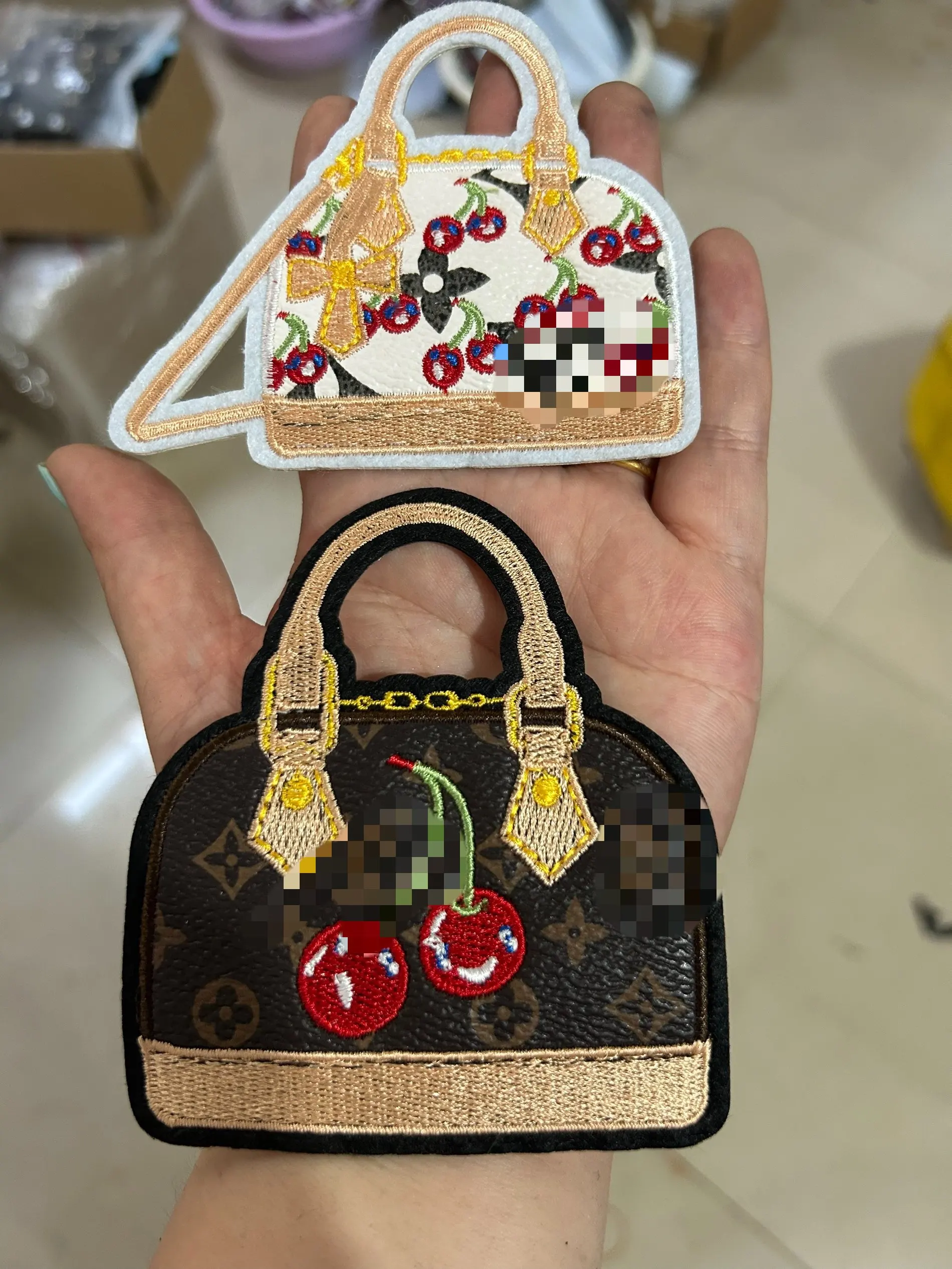 Women's Crossbody Designer PU Leather Tote Shoulder Bag with Single Leather Bagpatch Letter ...