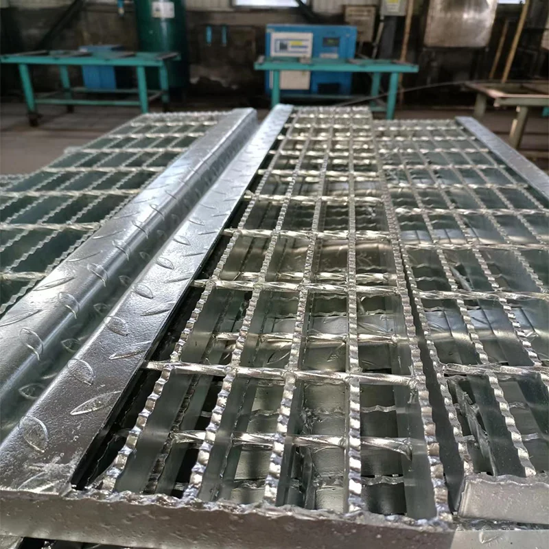 Steel Grating Drainage Cover Supplier Walkway Platform Hot Dip ...