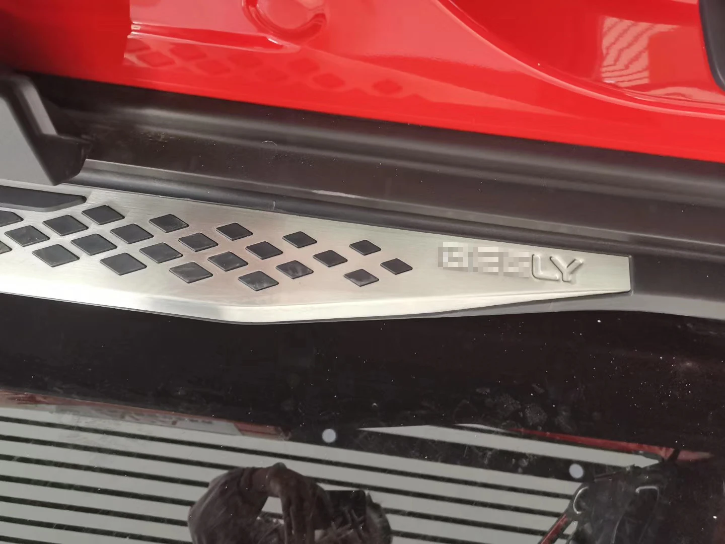 Auto Chassis Parts Running Boards Side Step For Geely Binyue Proton X50 ...