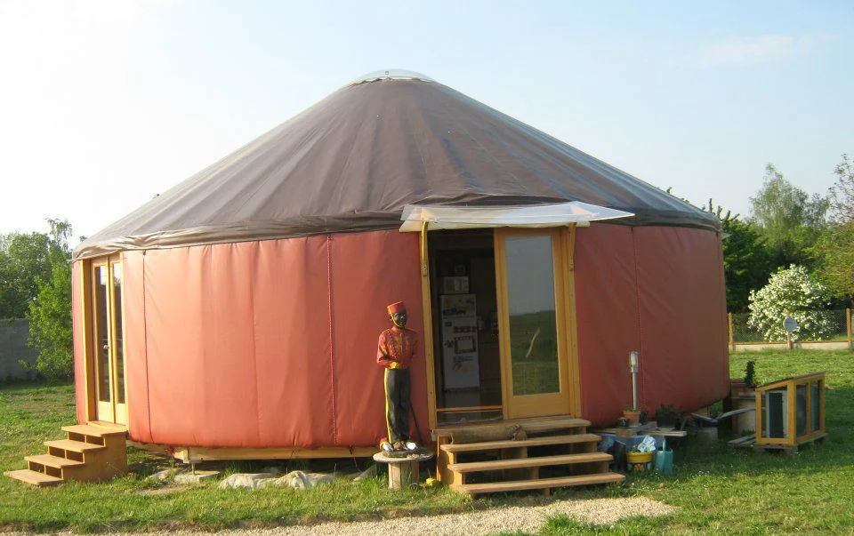 Customize The Tent Mongolian Yurt Steel Yurt Tent - Buy Luxury ...