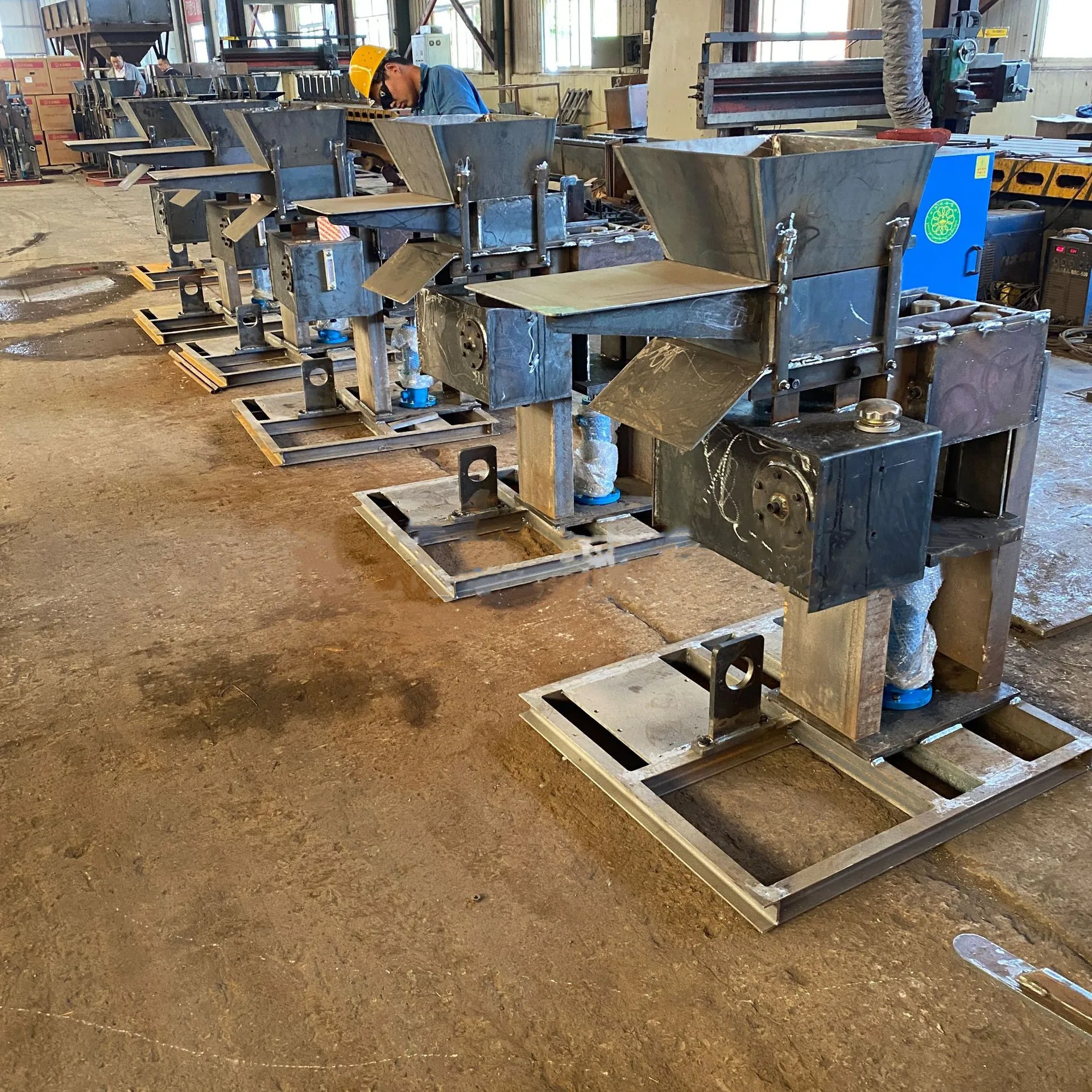 Small Clay Brick Hydraulic Interlocking Brick Machine