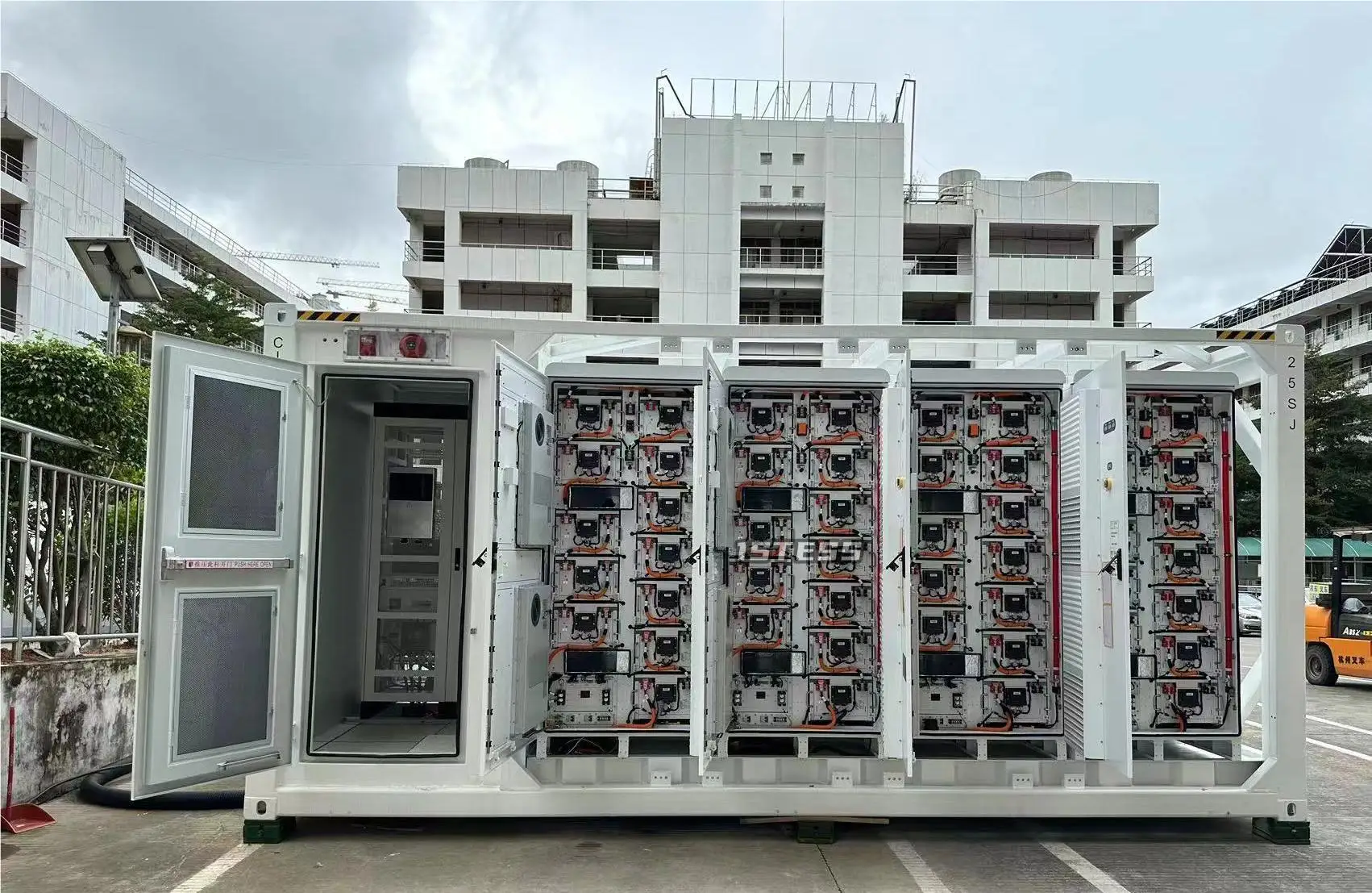 Large Scale Battery Container Bess Commercial Containerized Battery ...