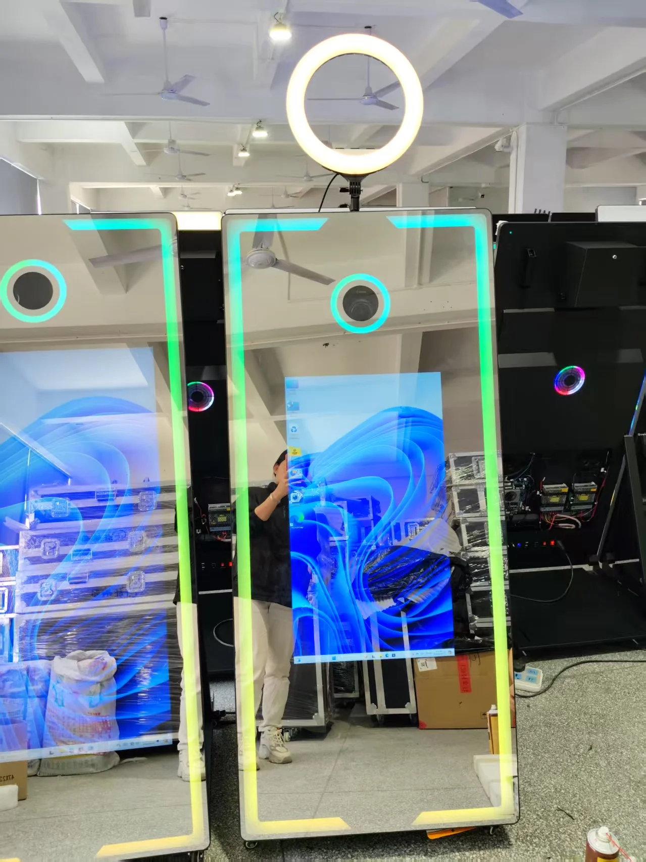 Digital Mirror Photo Booth - Fun & Interactive Experience
