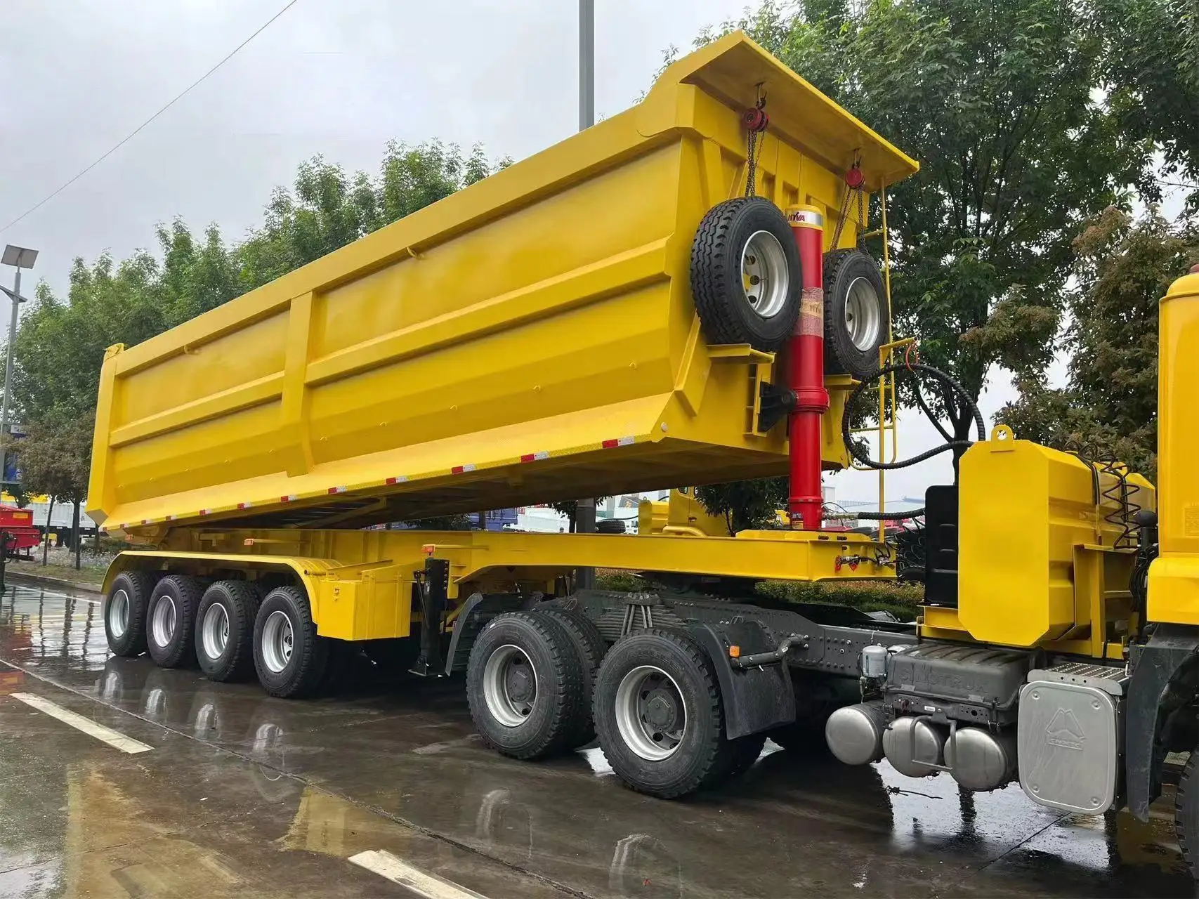 U-Shape 3 Axle Rear Dump Engineering Truck Semi-Trailer Steel Traction ...