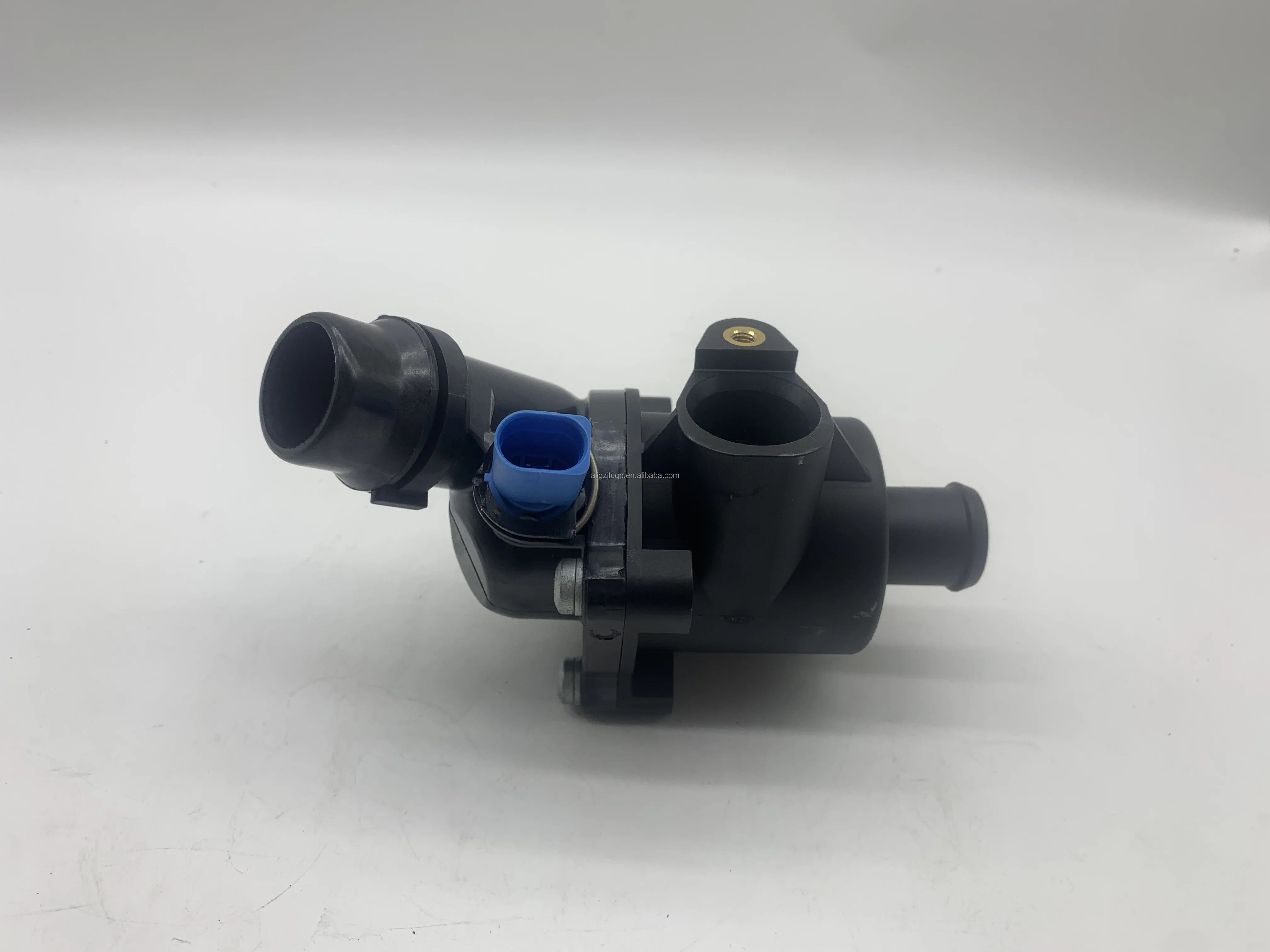 German Original Thermostat Housing Engine Parts For Audi A4 A6 Vw ...