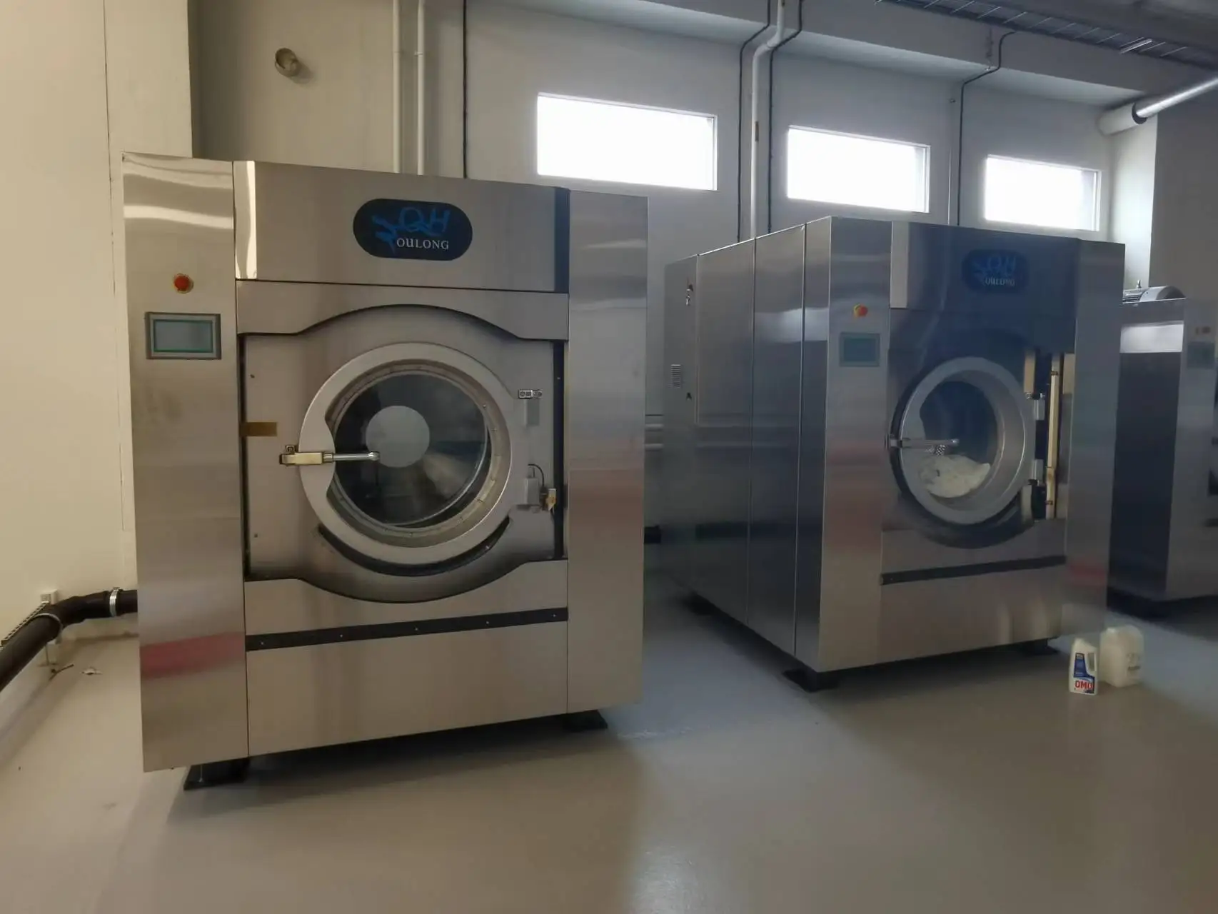Commercial Professional Laundry Equipment Industrial Laundry Garment ...