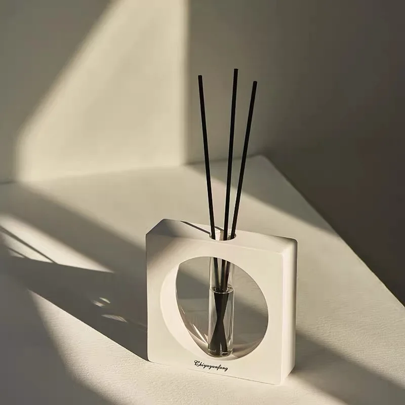 C&H Luxury Glass Reed Diffuser Set - Customizable Fragrance