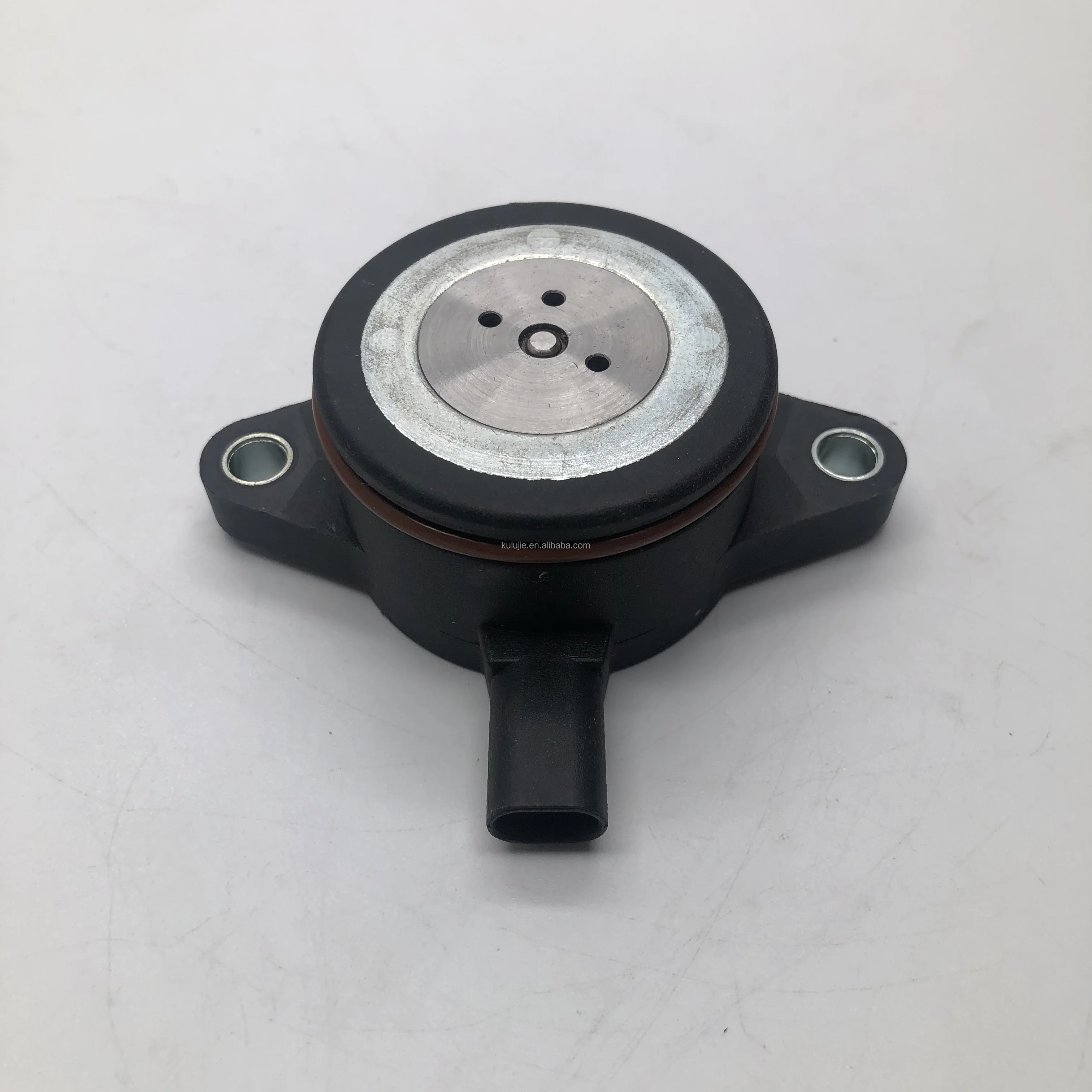 LR126832 Auto Parts - High-Quality VVT Solenoid for Land Rover