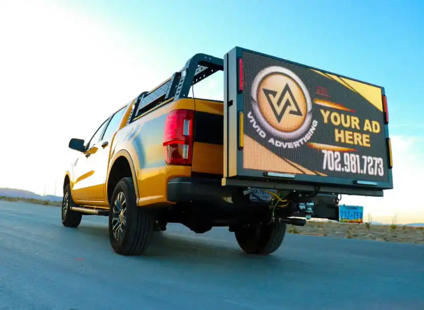 Mobile Truck Trailer Hitch AD P5 LED Sign - Full Color