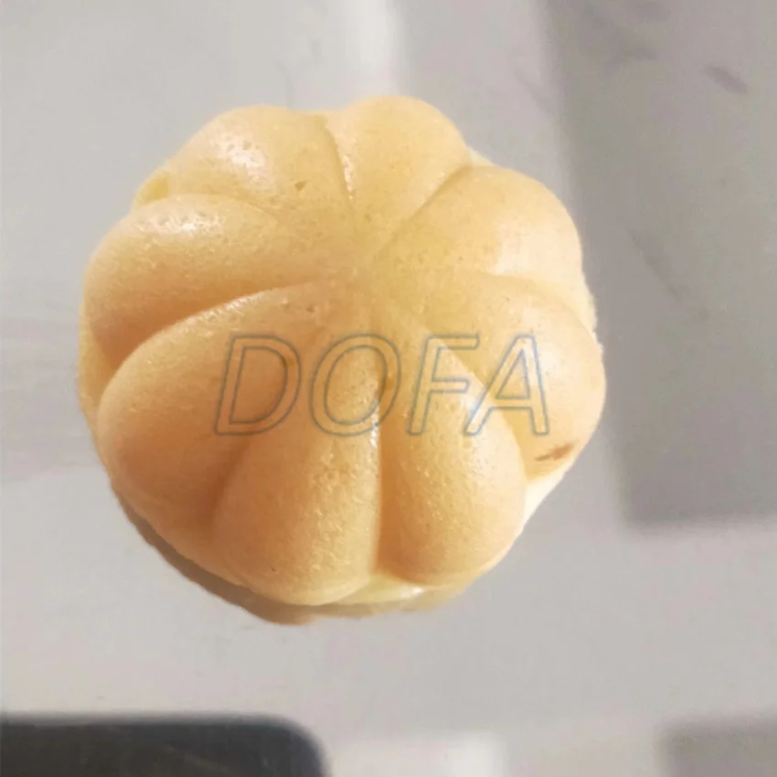 Street Food in Japan Japanese Manju Cakes Conveyor Machine South Korea ...